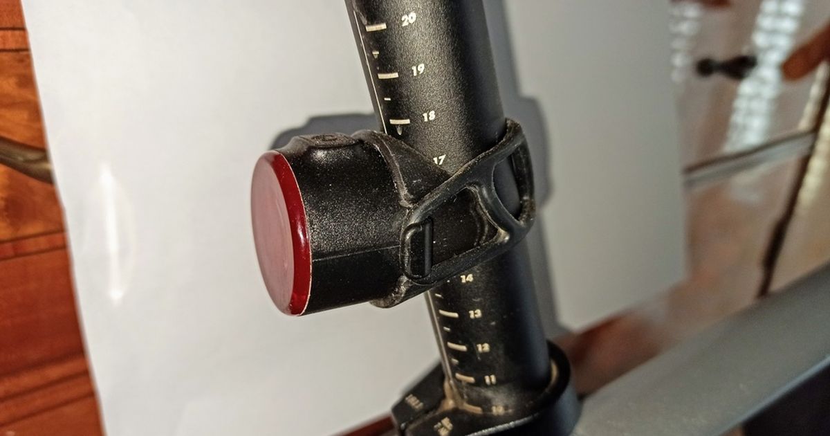 Perpendicular support bike rear light by dantech | Download free STL ...