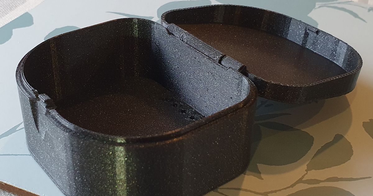 Retainer / Invisalign Container by ryanba | Download free STL model ...