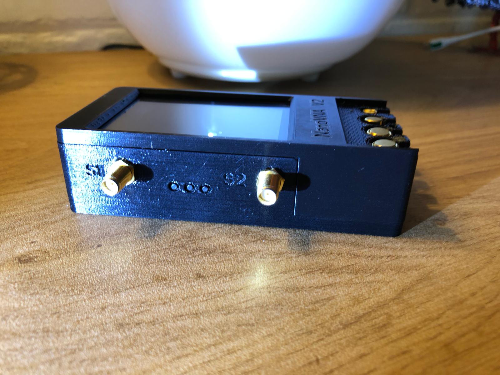 Nano VNA V2 enclosure by Wilfred | Download free STL model | Printables.com