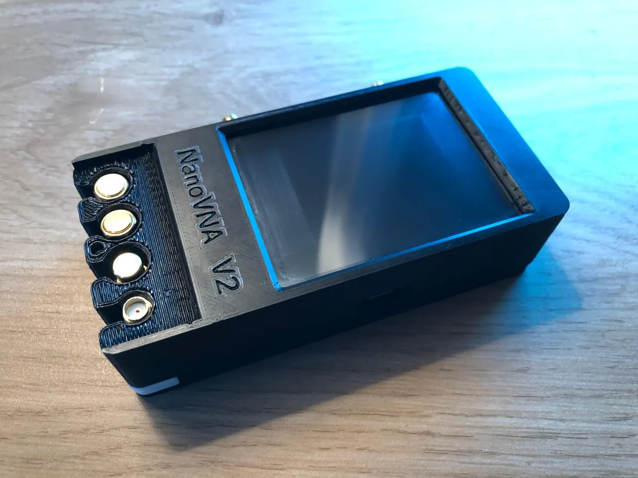 Nano VNA V2 enclosure by Wilfred | Download free STL model | Printables.com
