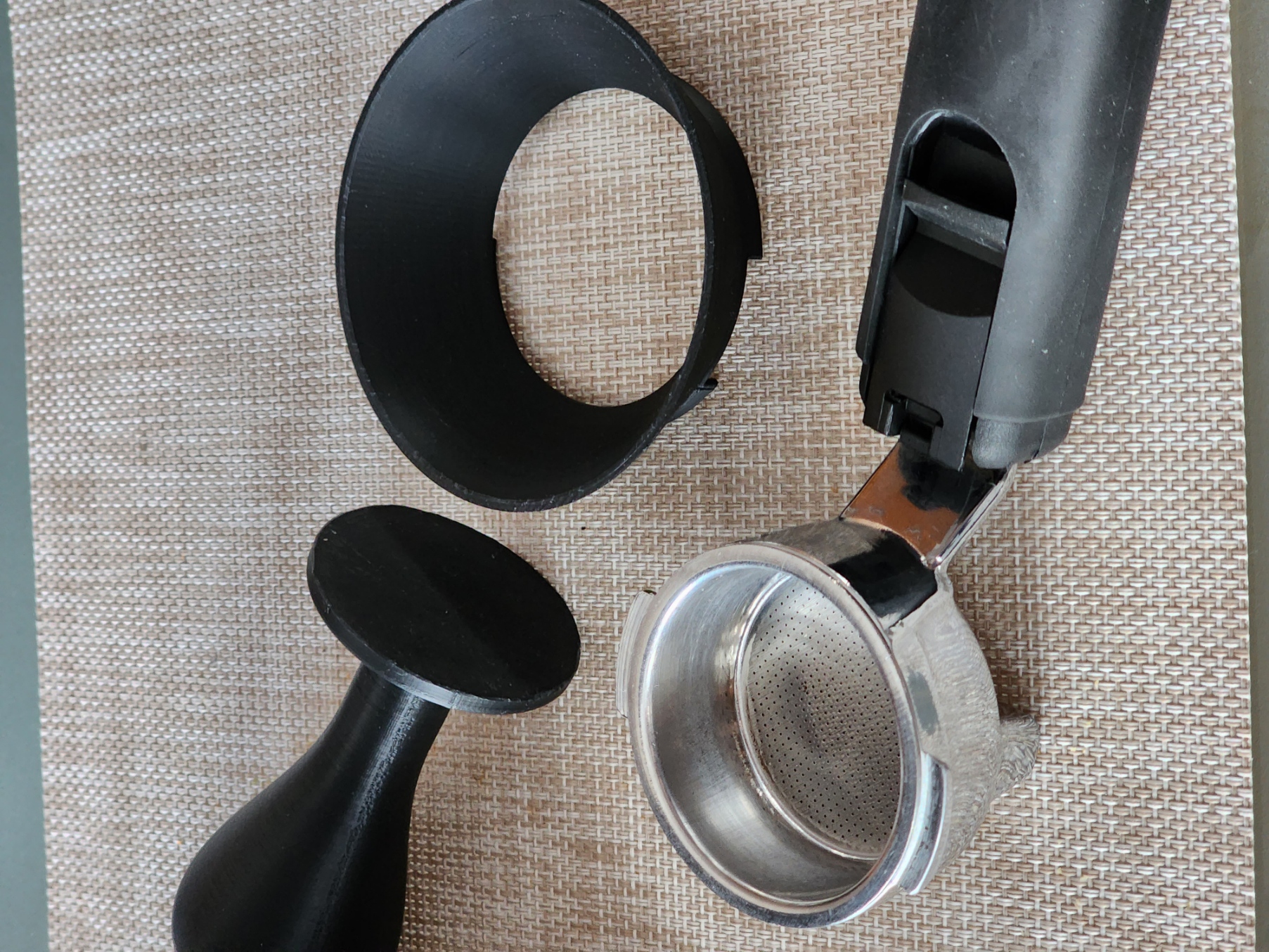 A coffee funnel and tamp for a DeLonghi espresso machine by Joe ...