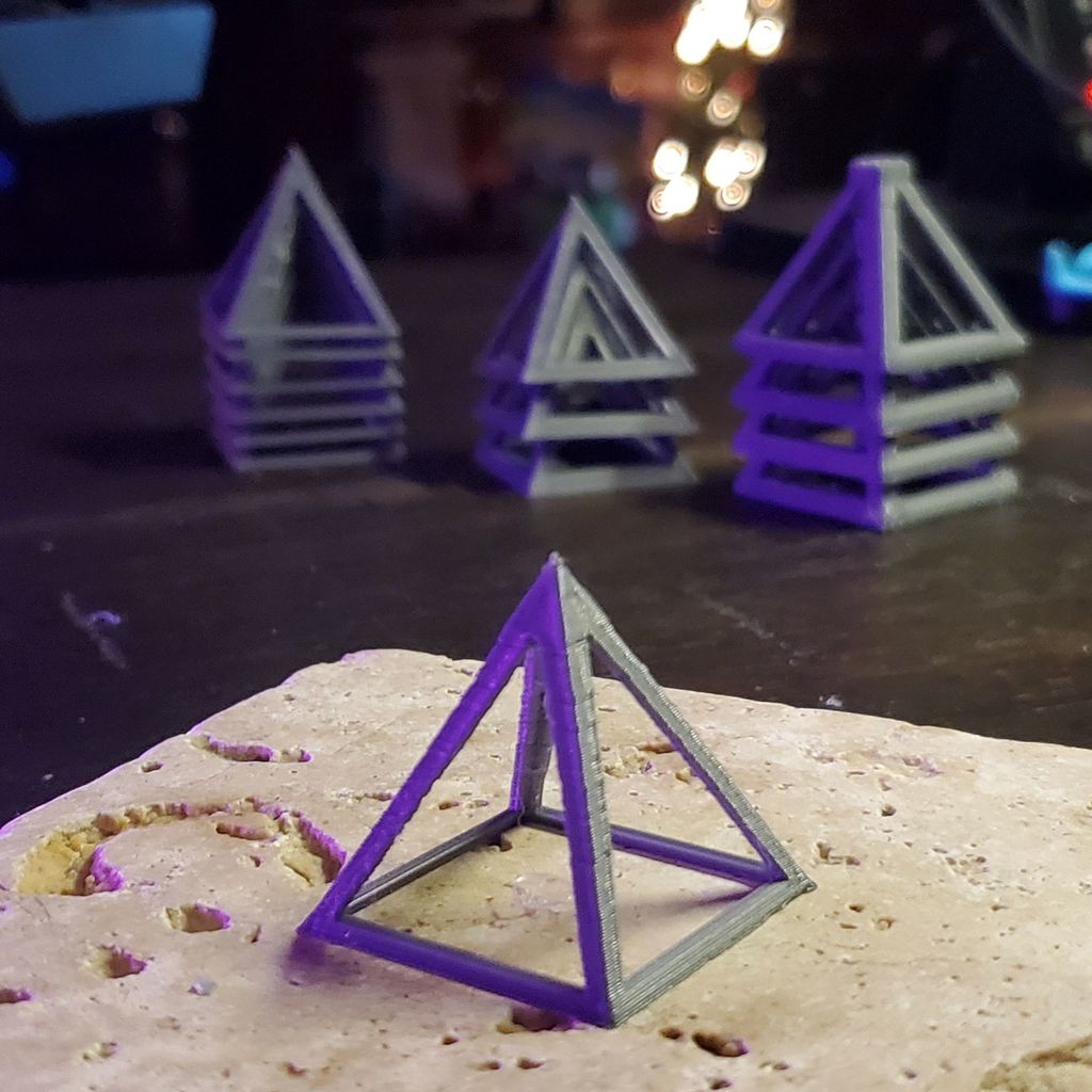 Paint Pyramids by Bryan Beyond | Download free STL model | Printables.com