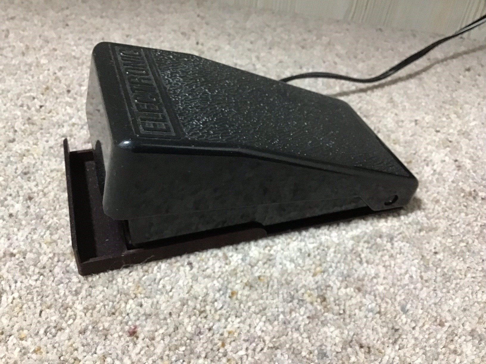 Floor cradle for Janome sewing machine foot control by Fizzio55 ...