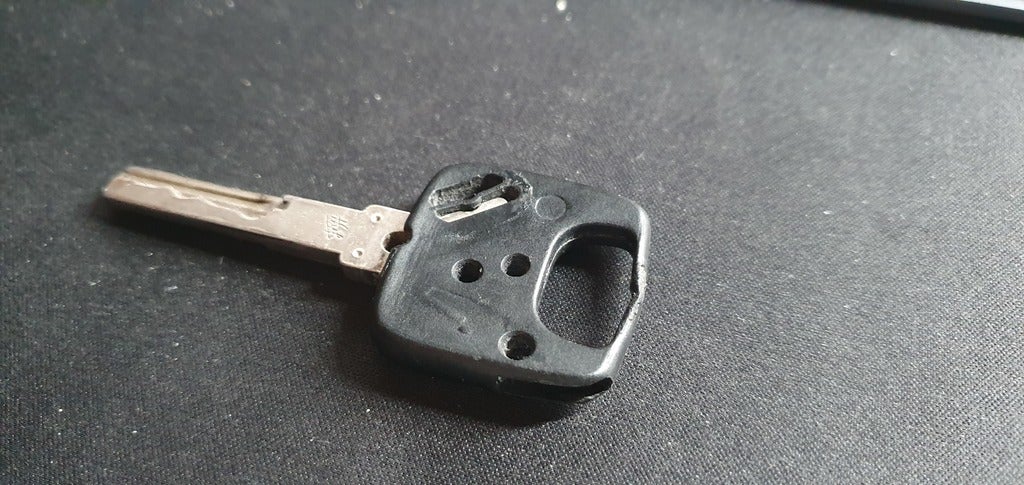 Volvo V40/V70 KeyCase by David | Download free STL model | Printables.com