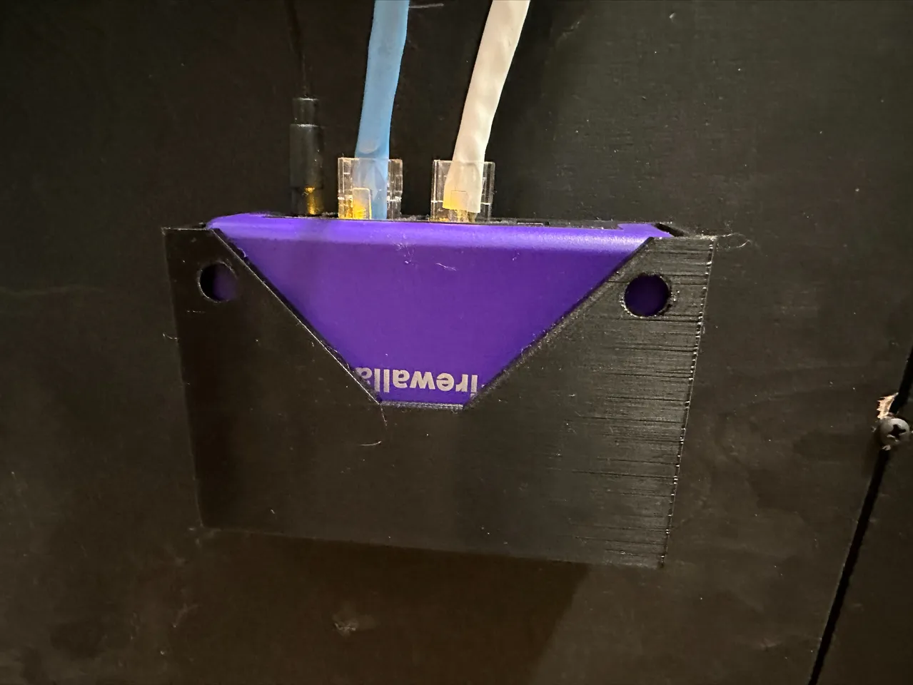 Firewalla Purple Wall Mount by Patman86 | Download free STL model ...