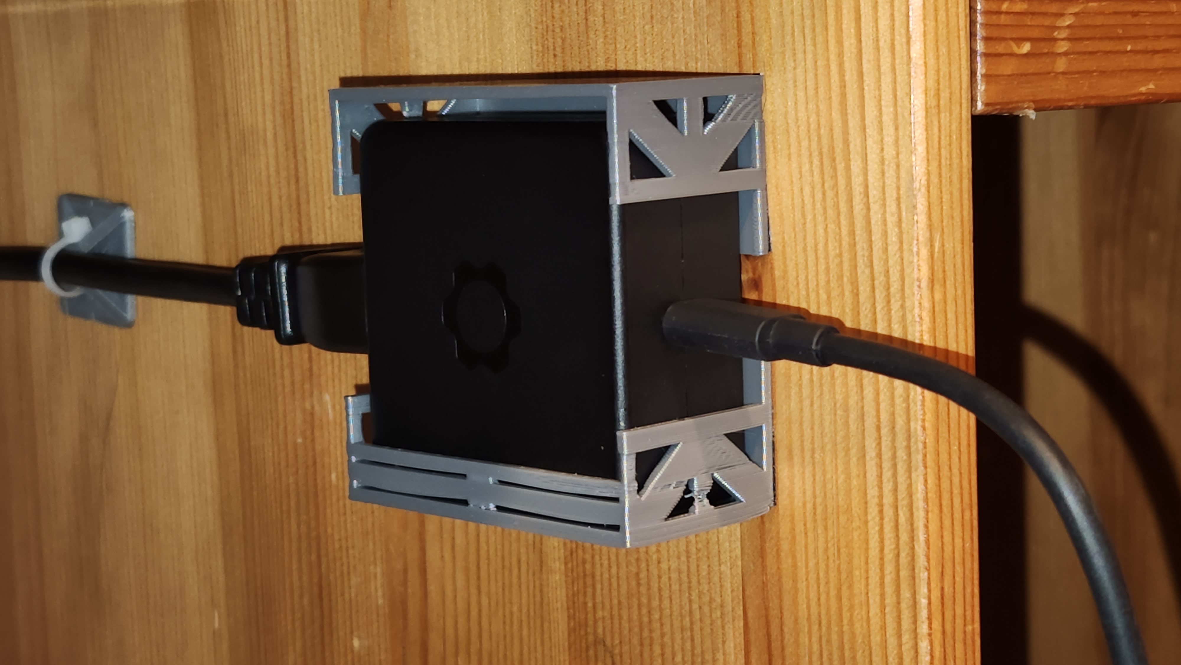 Framework power adapter mount/holder by DimplyKitten824 | Download free STL model | Printables.com