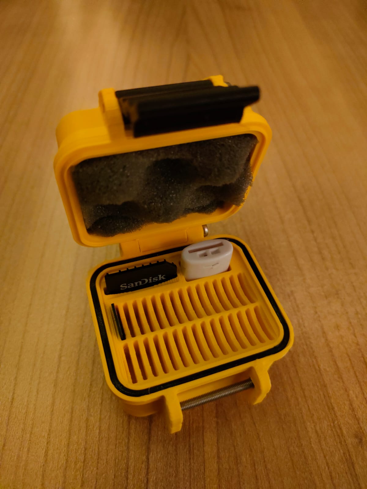 Rugged MicroSD Card Case by Jascha3D | Download free STL model ... Rugged MicroSD Card Case by Jascha3D | Download free STL model ...