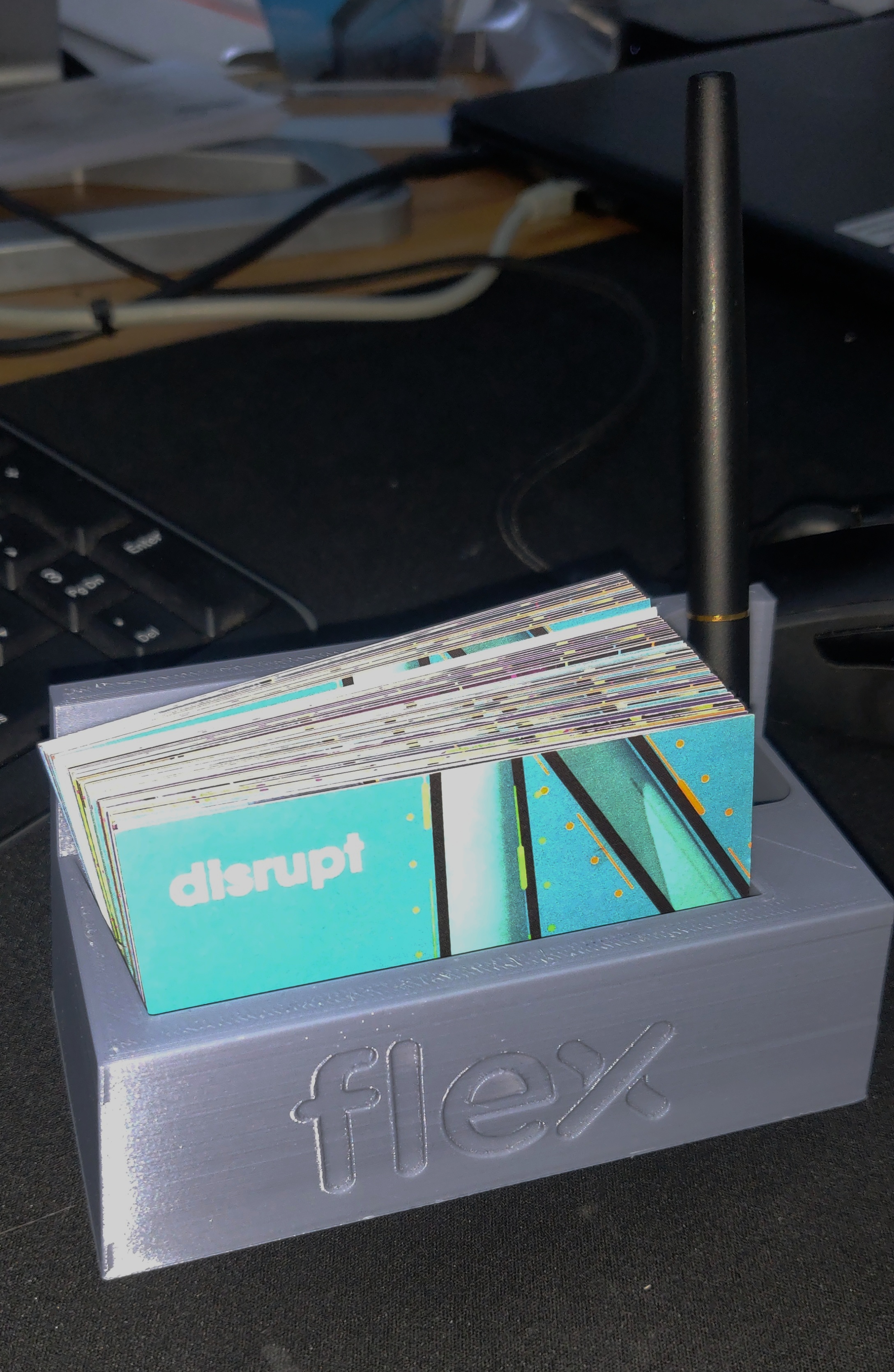 Fan Business Card Holders With Pen by Shoshke | Download free STL model ...