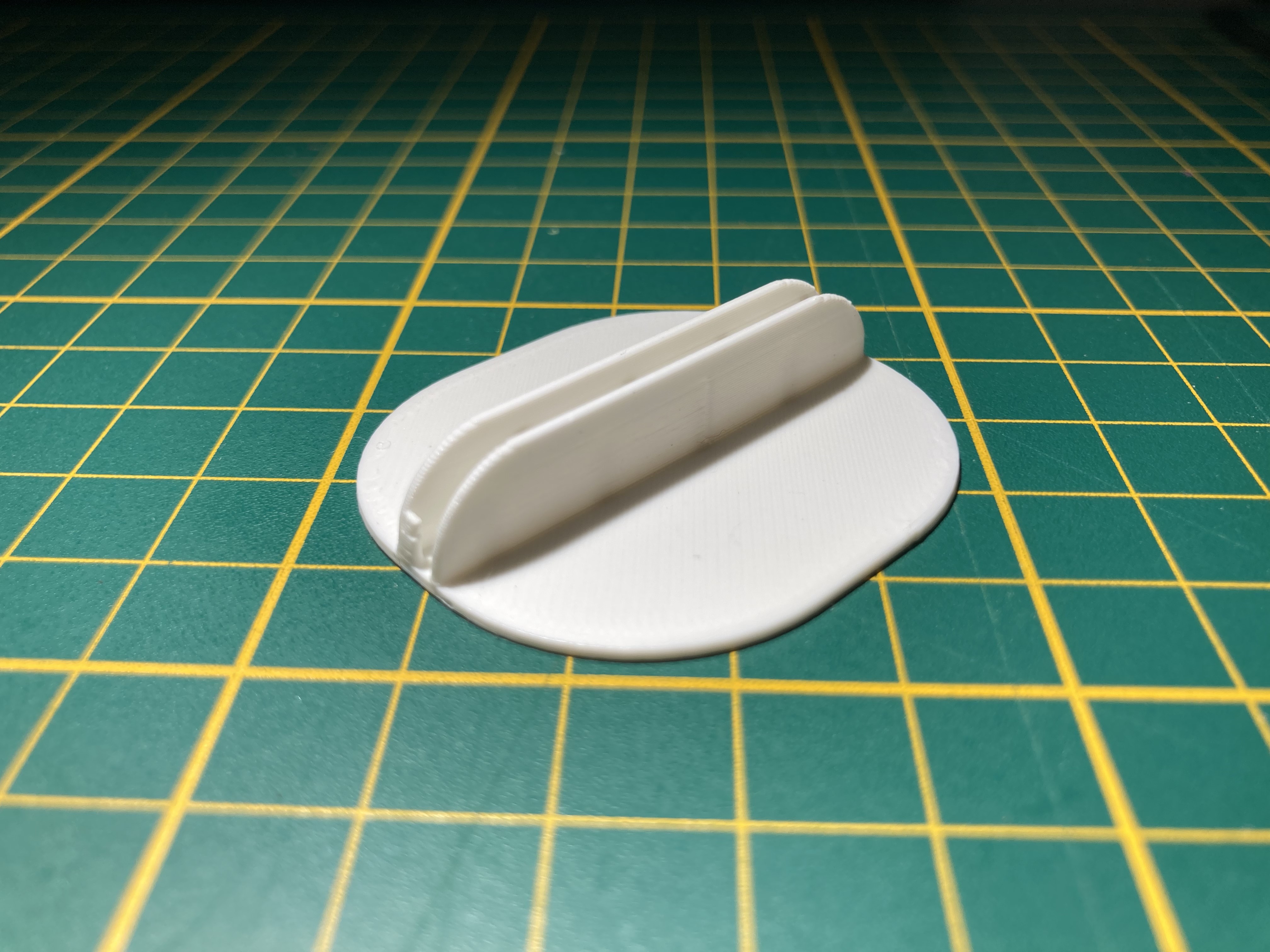 Basic Card/Photo Holder by Jérôme Le Foll | Download free STL model ...