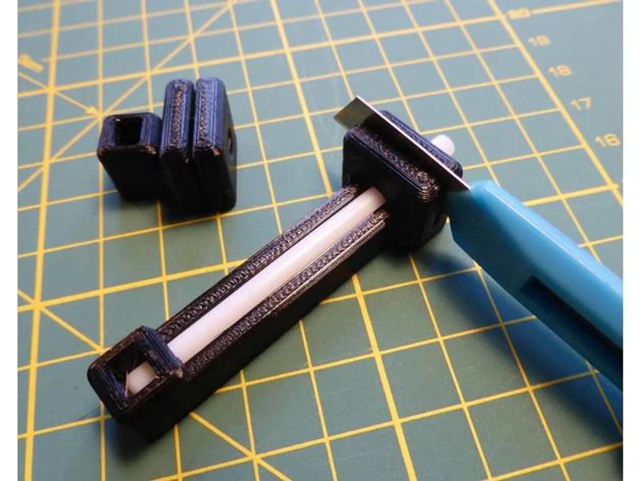PTFE Tube Chamfer and Cut Jig by Area51 | Download free STL model ...