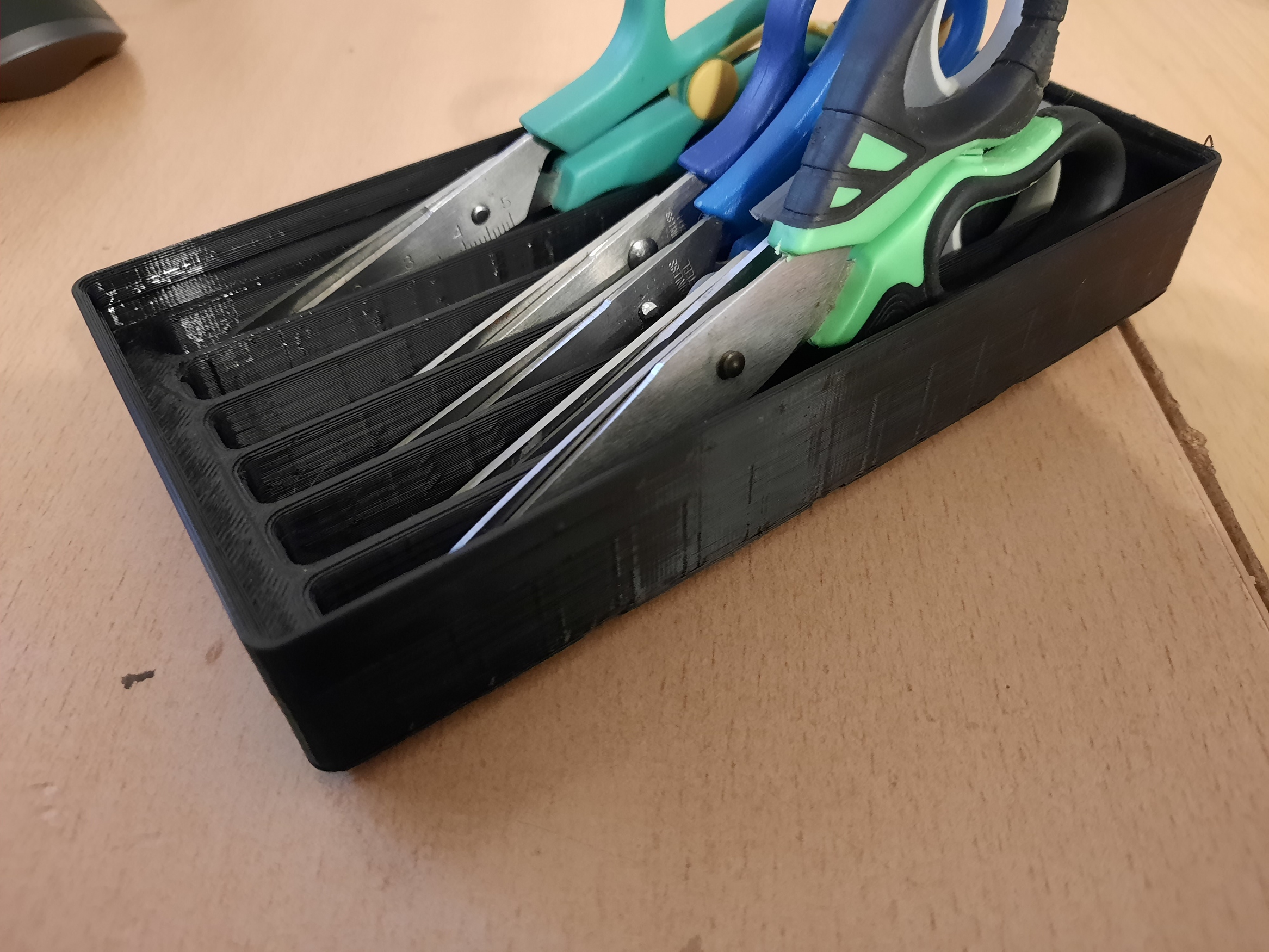 Gridfinity scissors holder by Franz Kranz | Download free STL model ...