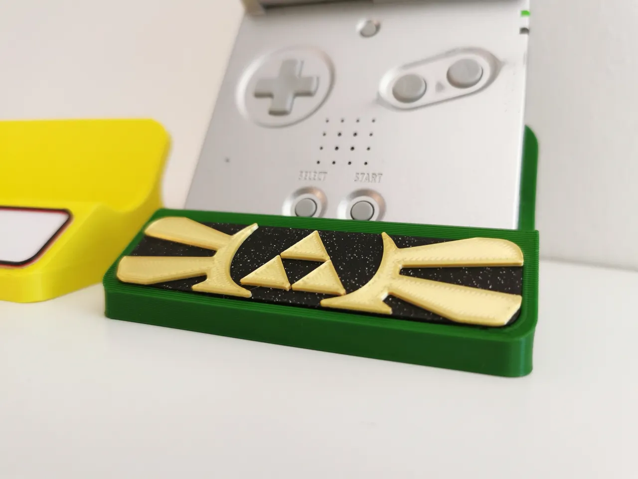 GameBoy Advance SP Stand by Heizung95 | Download free STL model ...