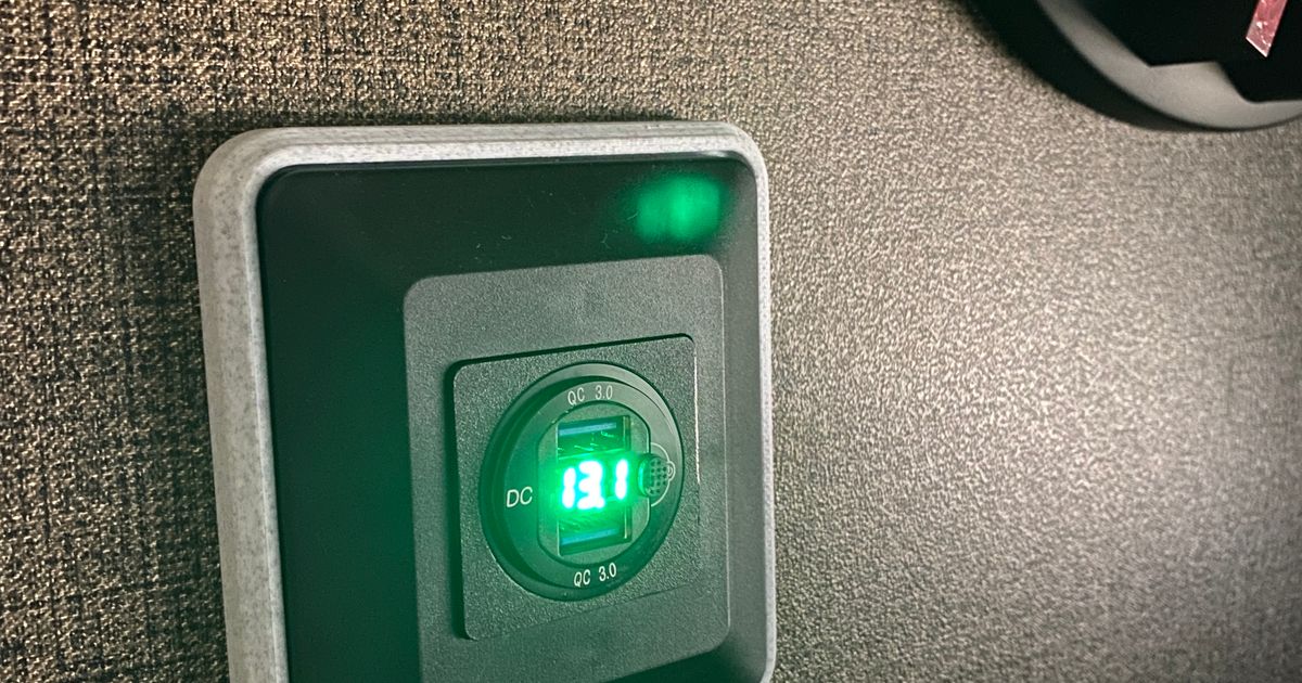 rv usb outlet standoff by coynage | Download free STL model ...