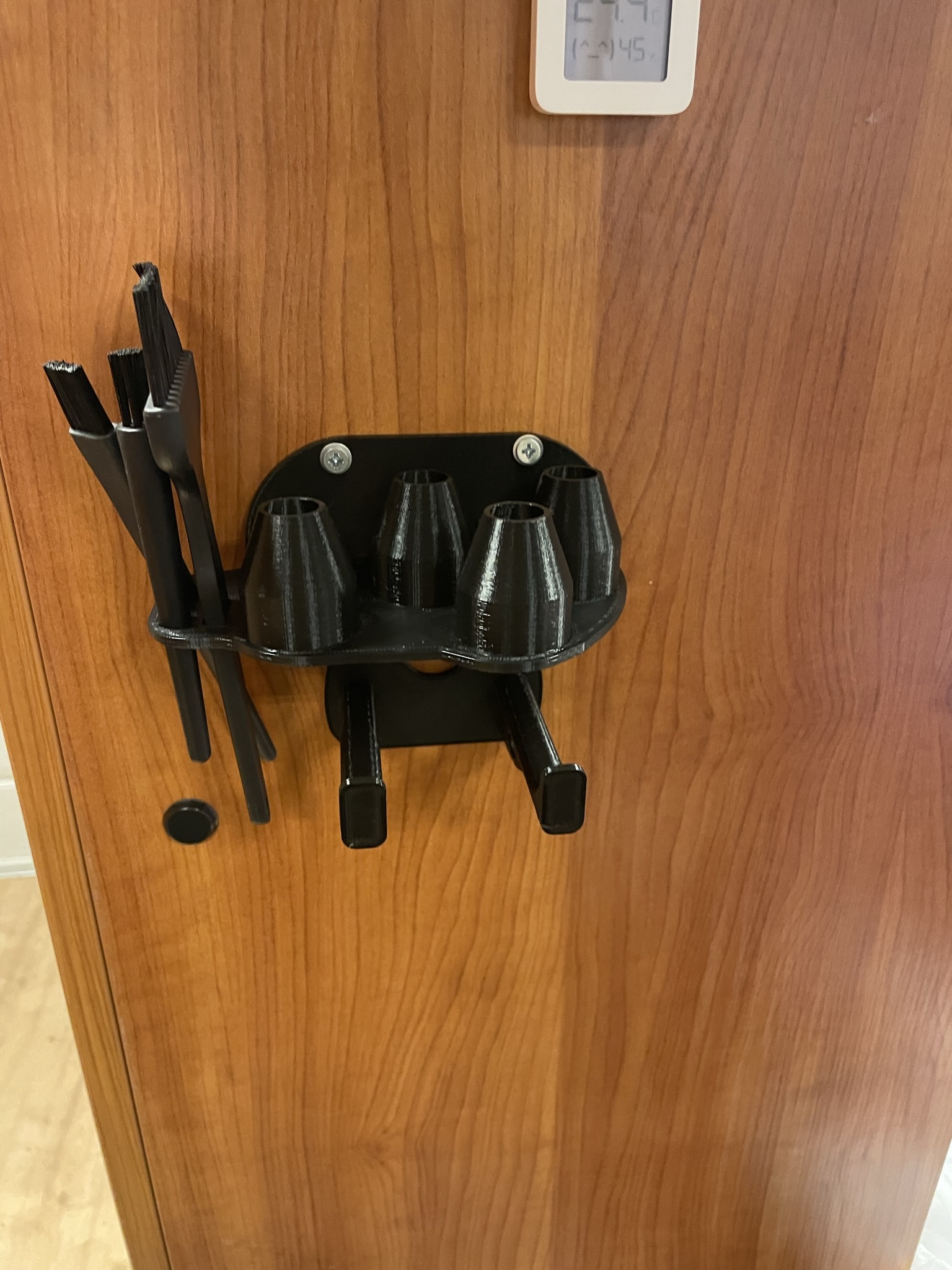 IT Dusters CompuCleaner Wall stand by pointer4 | Download free STL ...