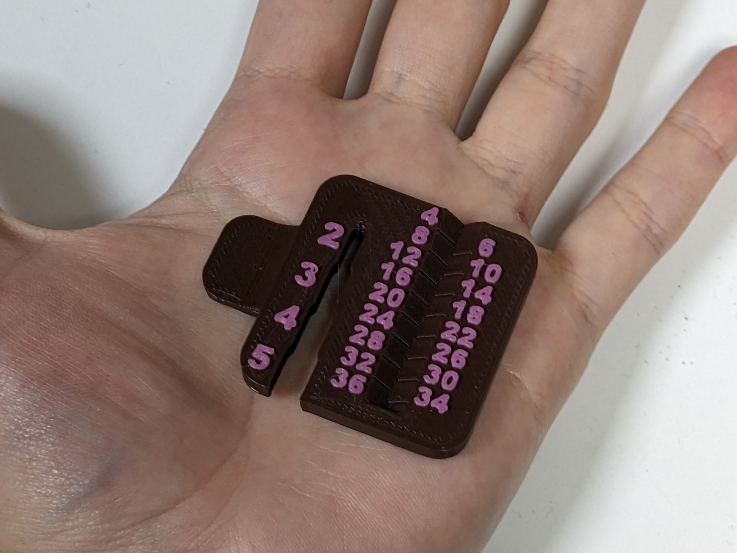 Super compact screw measuring tool by Simon Menard | Download free STL ...