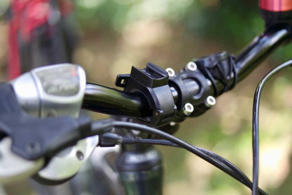 Adapter for GoPro to Sigma Roadster bike light mount by PistonPin ...