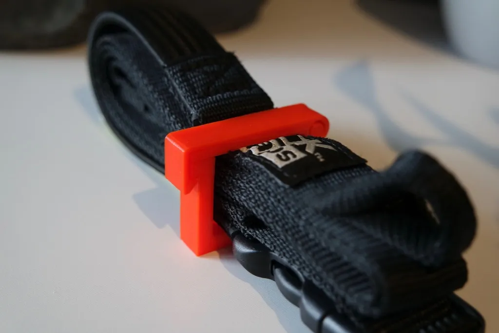 Clips for ROK straps by PistonPin | Download free STL model ...
