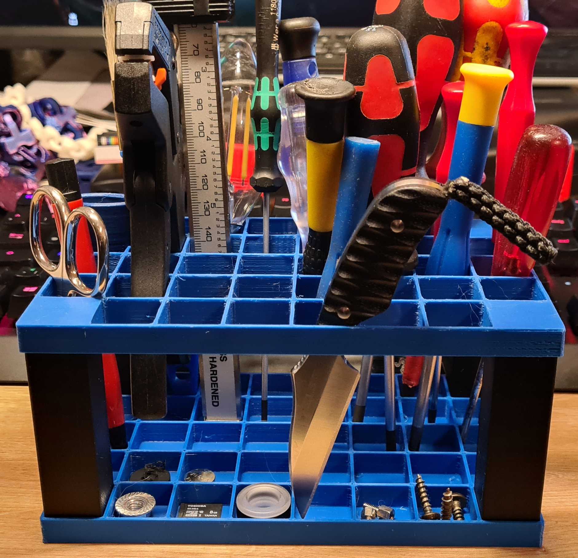 Tool Holder 20mm by Ein Huhn vom Huehnerhof | Download free STL model ...