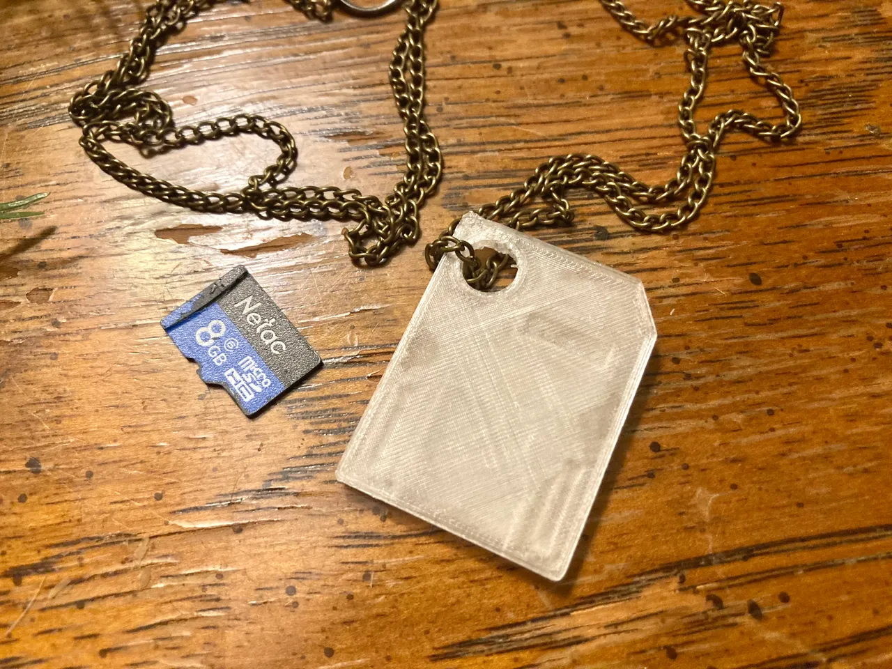 Micro SD card Keychain/Neckless by Dieselemk | Download free STL model ...