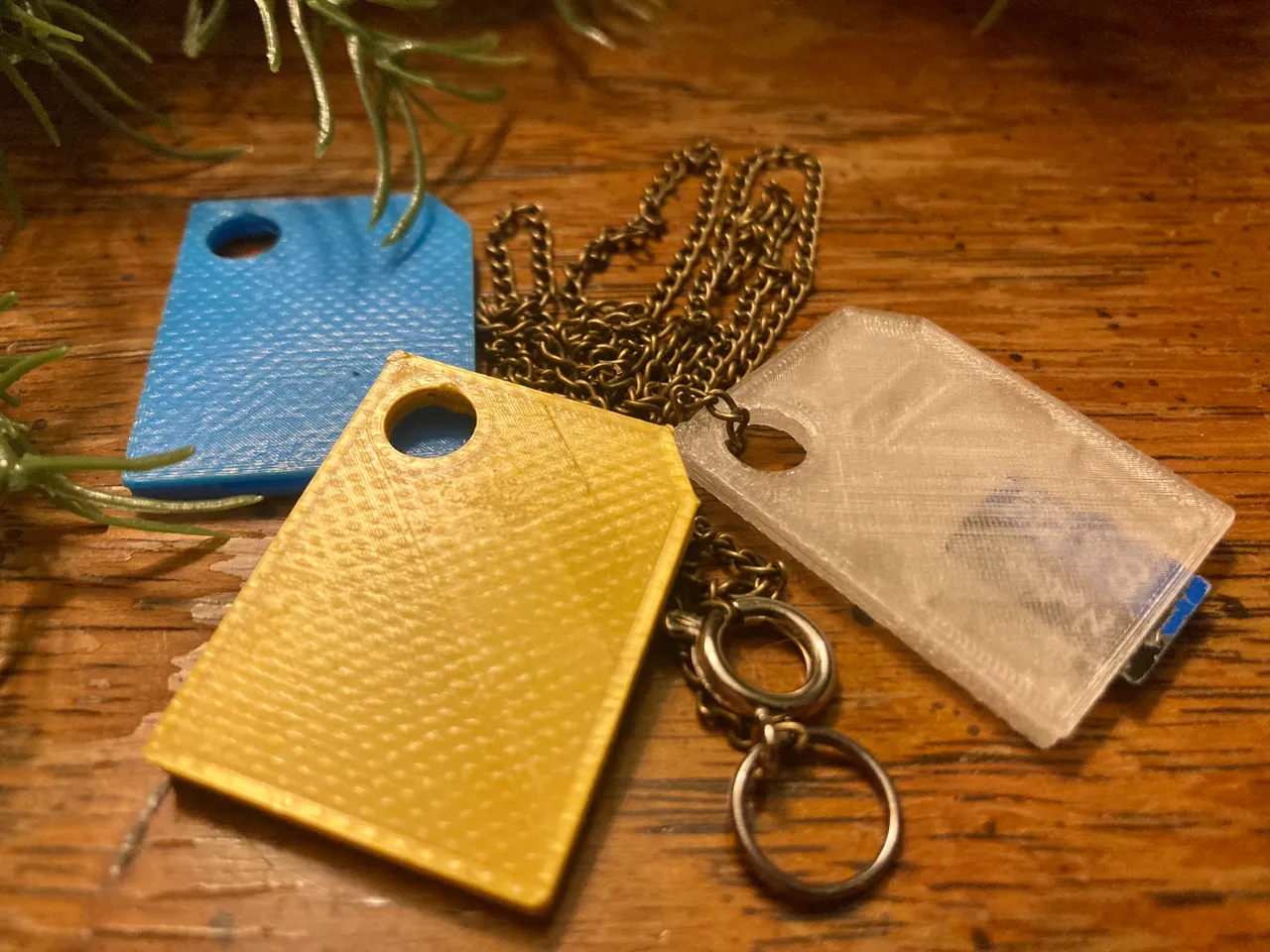 Micro SD card Keychain/Neckless by Dieselemk | Download free STL model ...