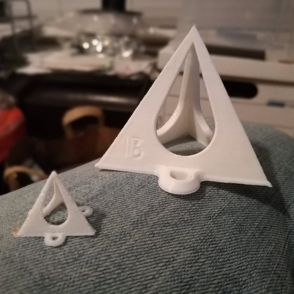 Painter's Pyramid Stackable Workpiece Standoffs by PJ Butler | Download ...