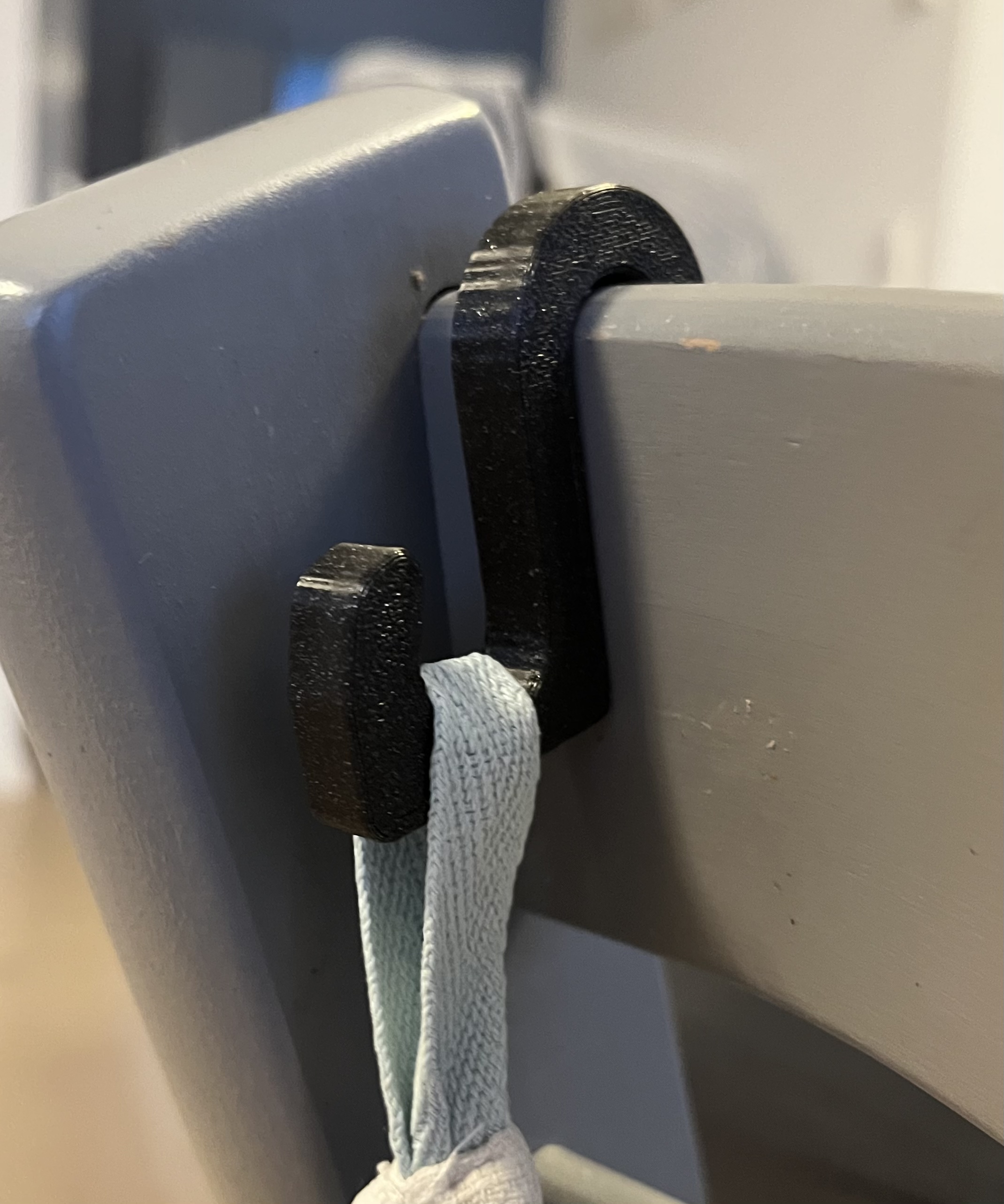 Stokke Tripp Trapp Thin Back Hook by Sachsensimon | Download free STL ...