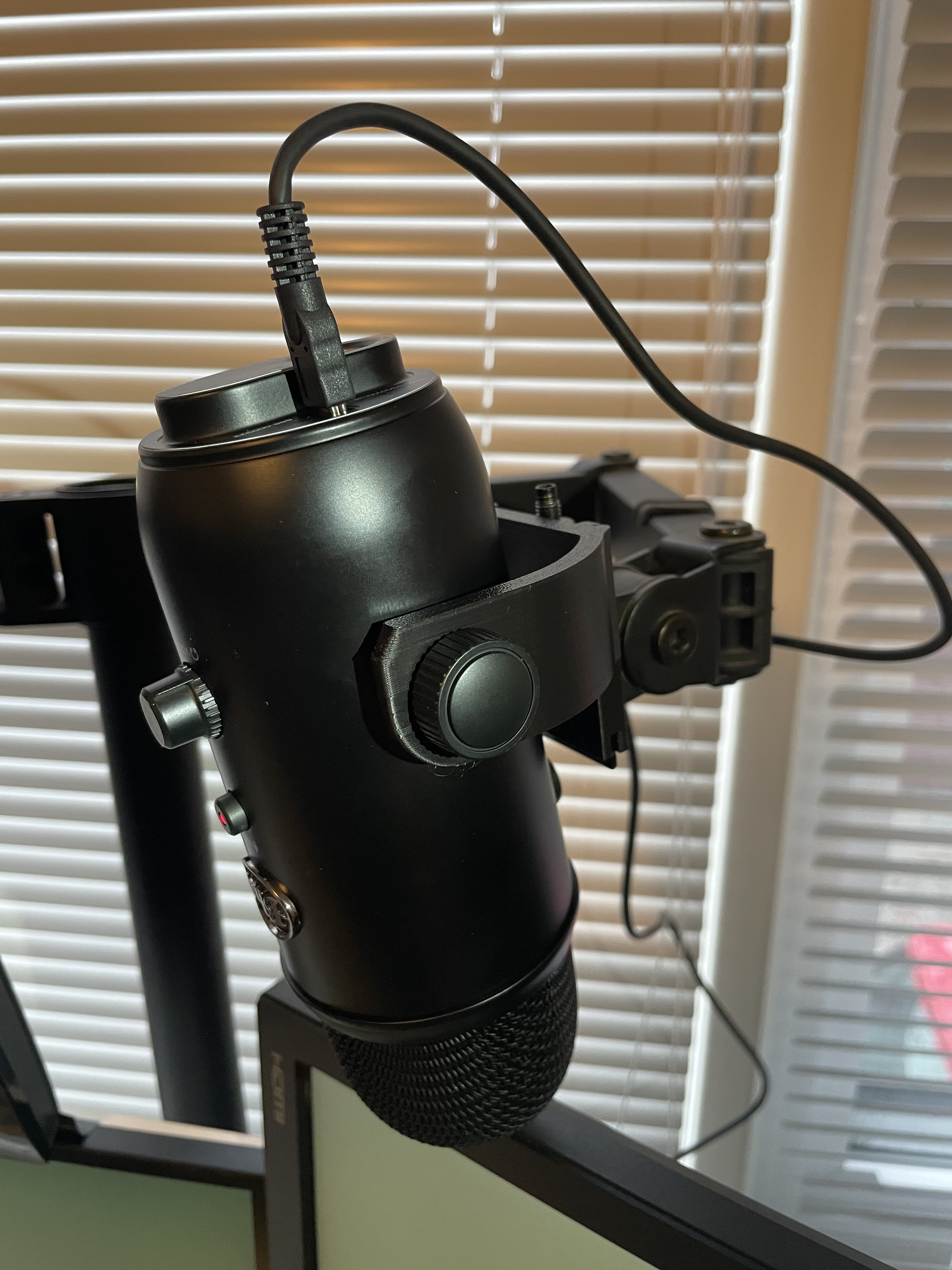 Blue Yeti Microphone mount for Monitor arm by IceFlinger | Download ...