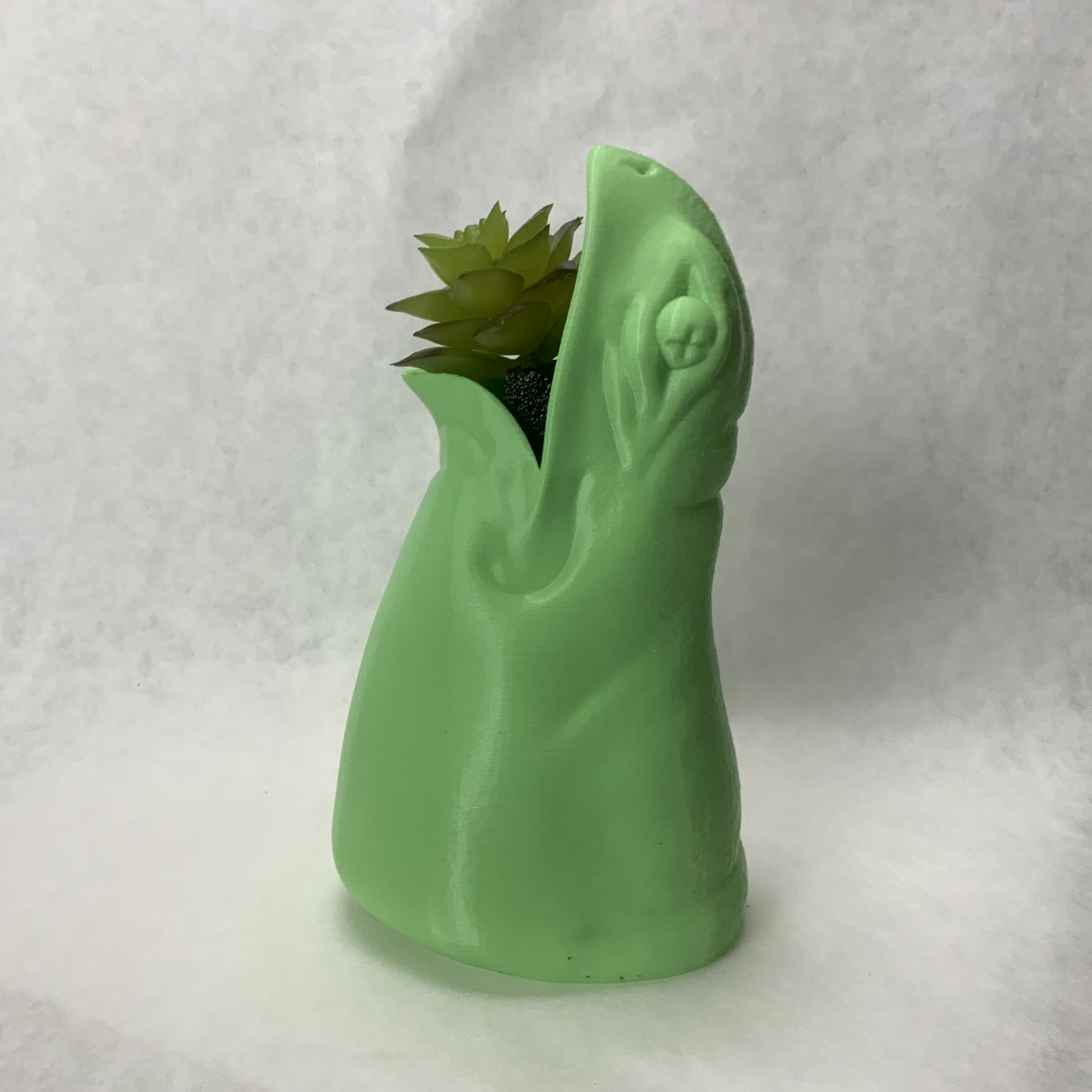 tall frog watering can or container by Caleb Kraft | Download free STL ...