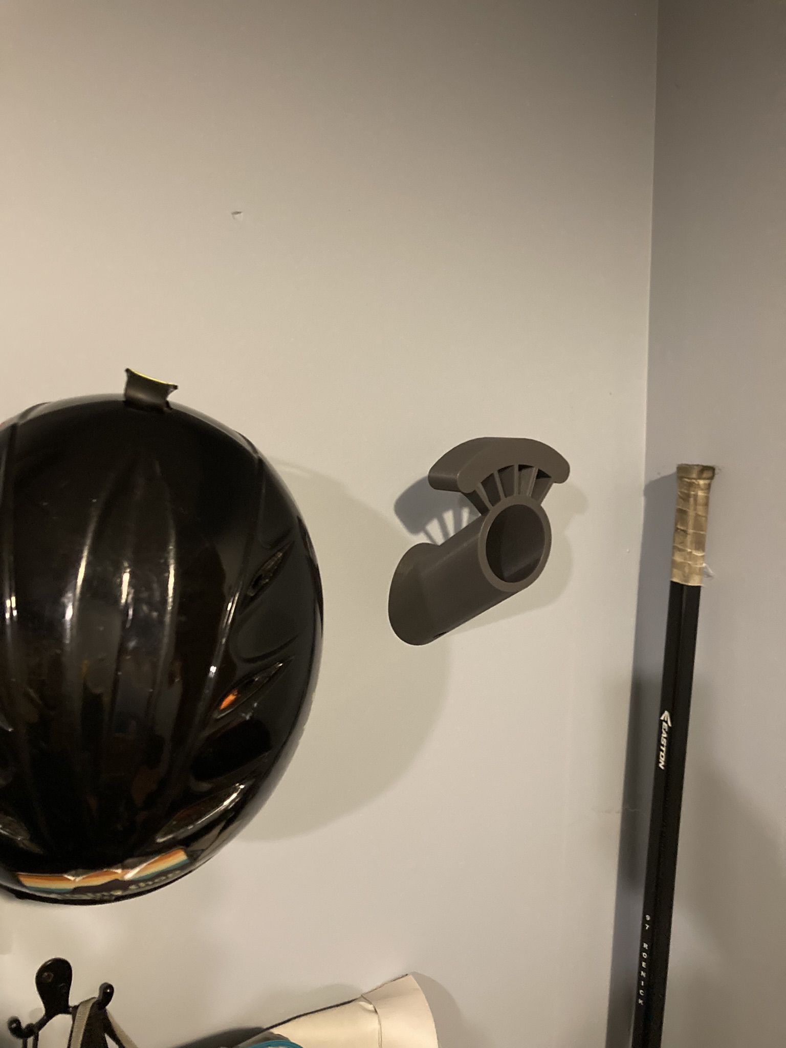 Helmet Hanger by Ben Knight | Download free STL model | Printables.com