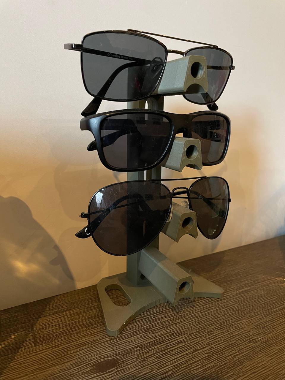 (Sun)glasses stand/holder by Blade46 | Download free STL model ...