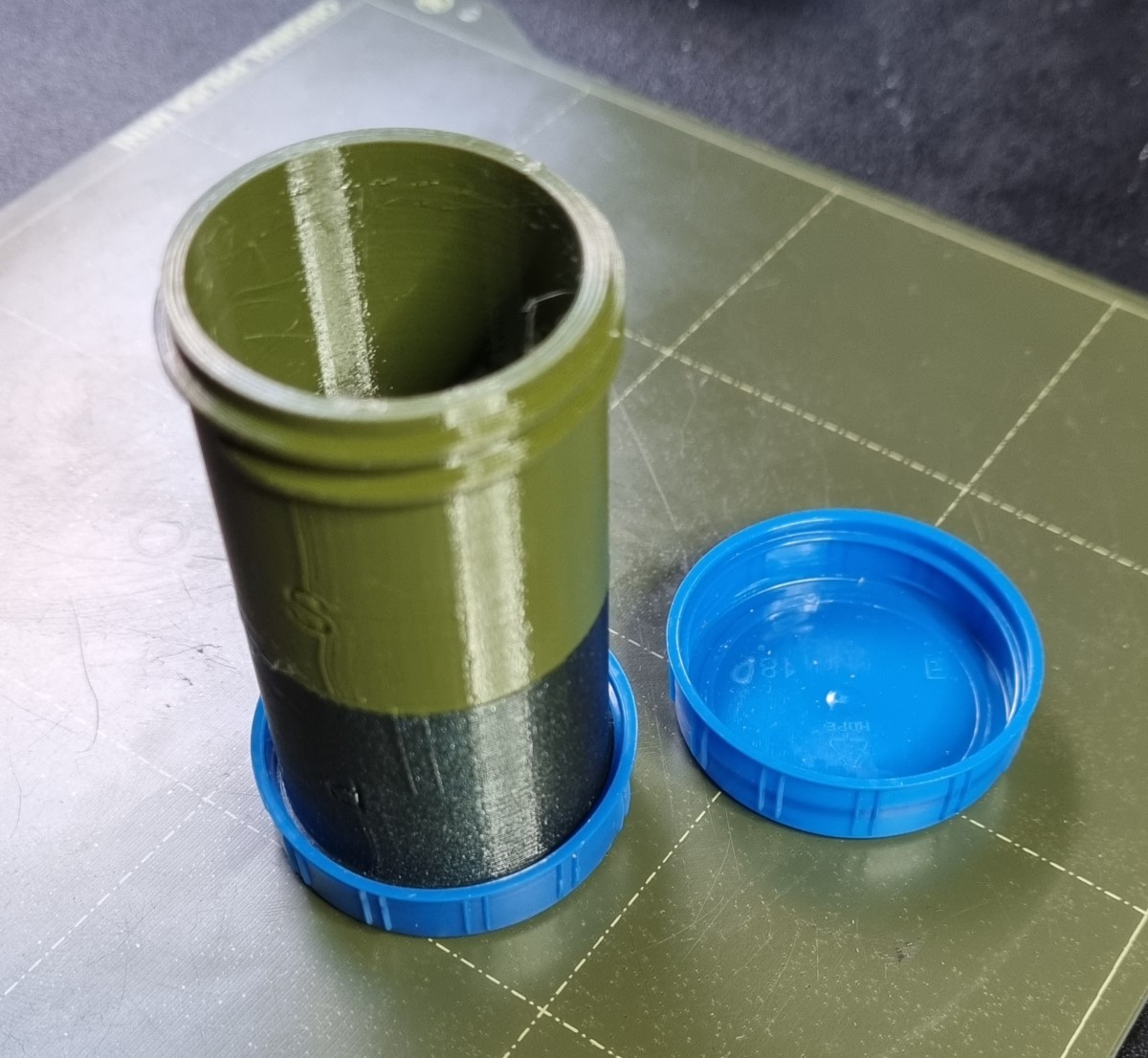 Milk lid double container by mac310 | Download free STL model ...