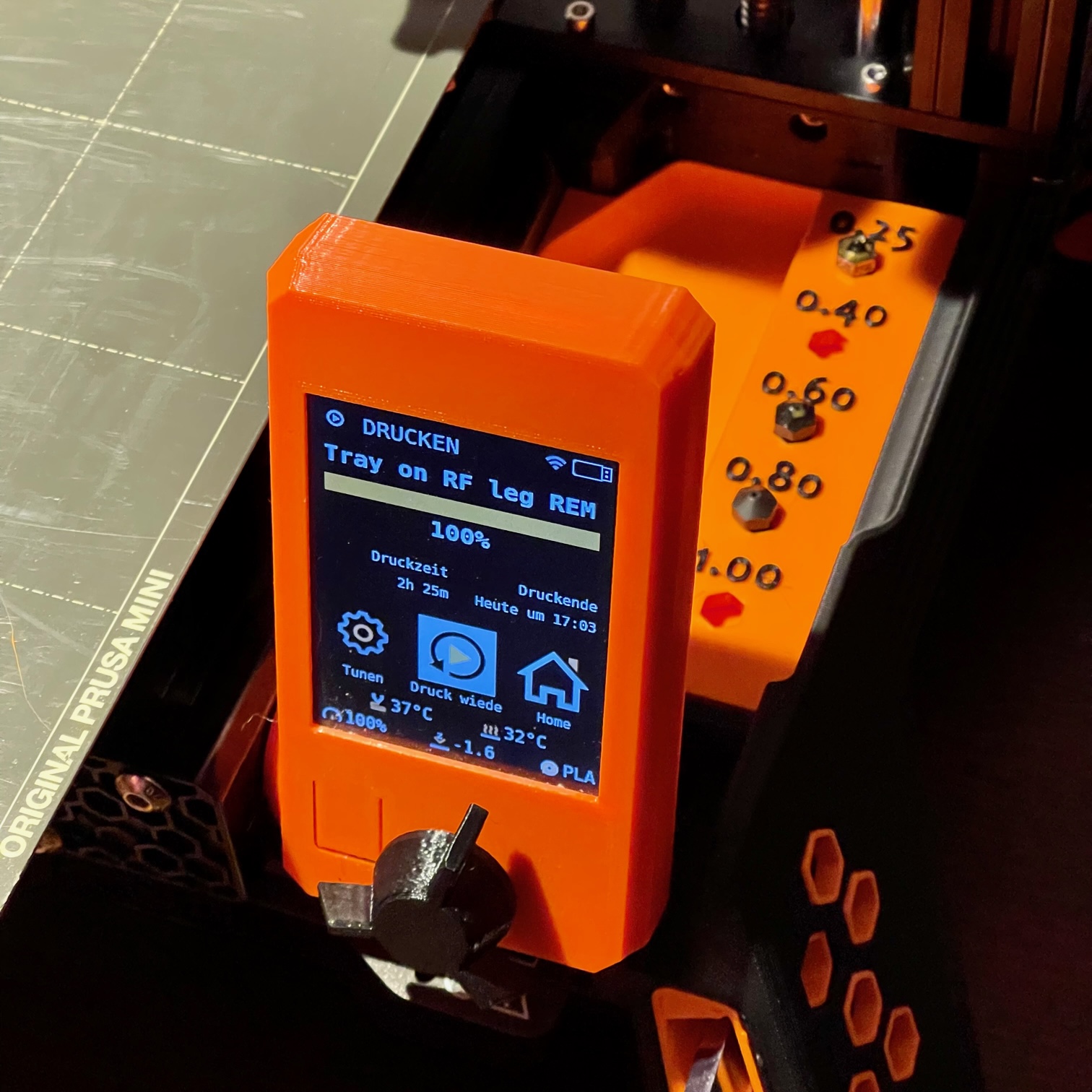 Tray on RF leg REMIX for Prusa Mini Base by vmLOGIC | Download free STL ...