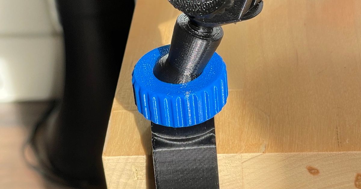 M8 Bolt for Articulated Arm, Nano Vise V2 by Arnic | Download free STL ...