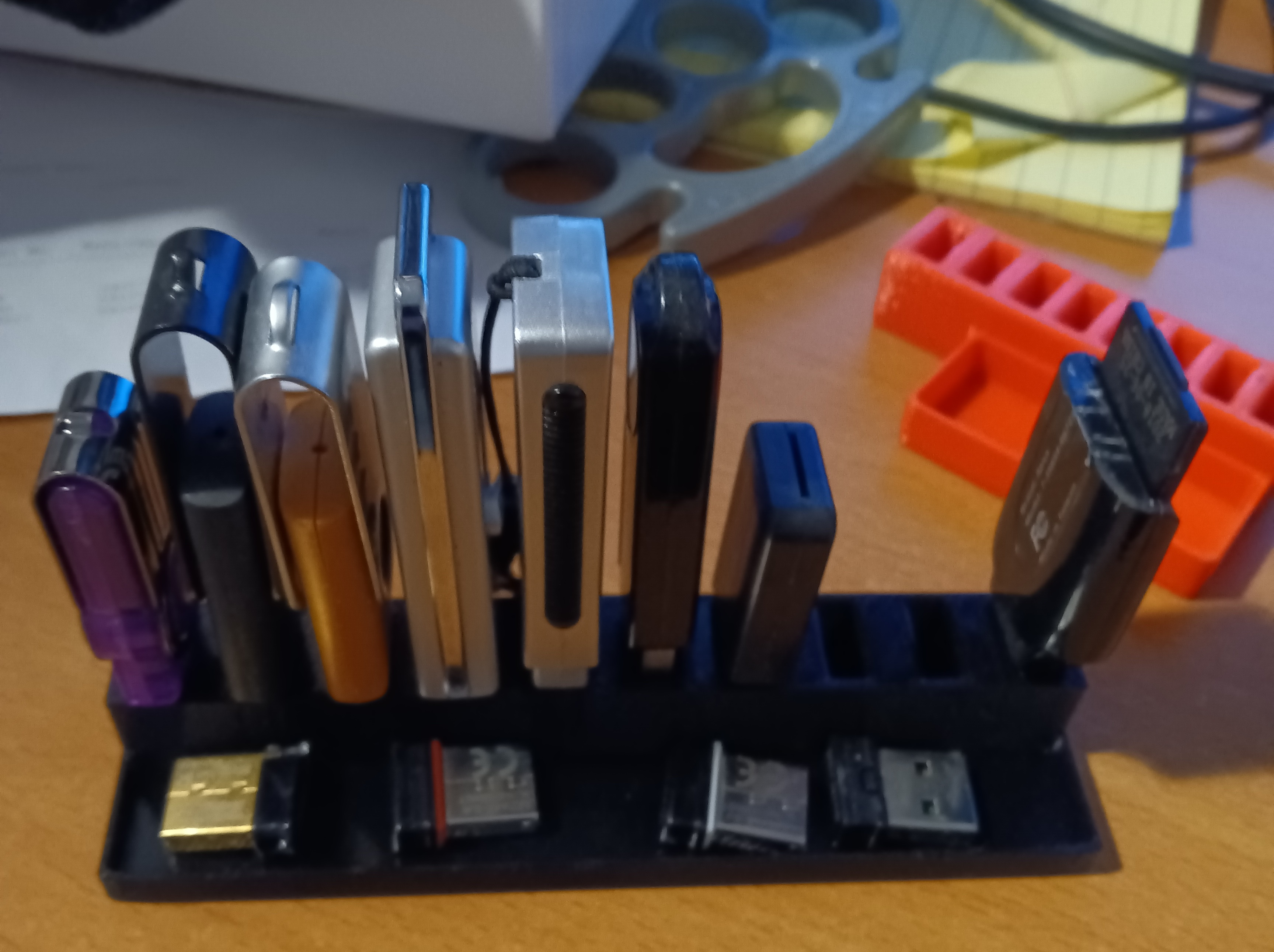 USB Drive Holder by Marc B | Download free STL model | Printables.com