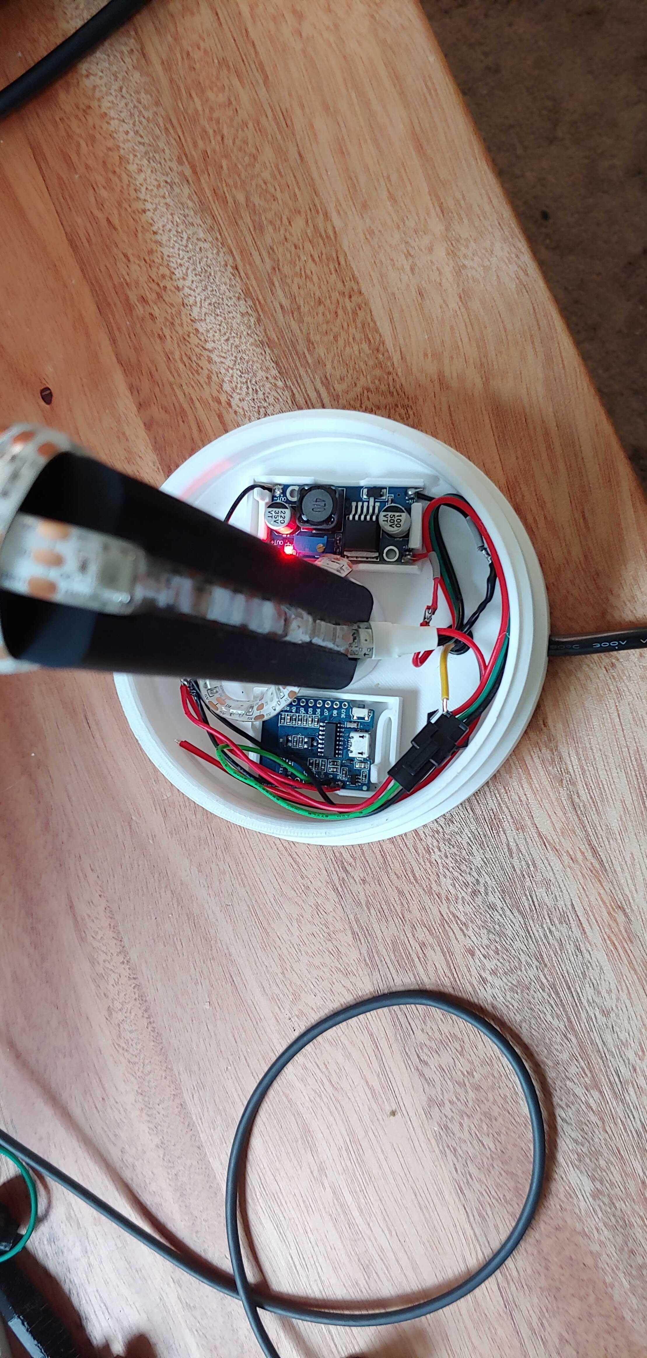 Outdoor Smart Pylon Light by CitizenSnips | Download free STL model ...