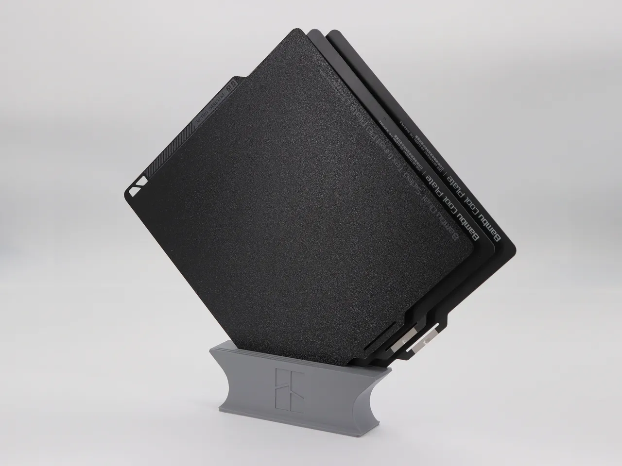 Bambu Lab Build Plate Compact Holder by giufini | Download free STL ...