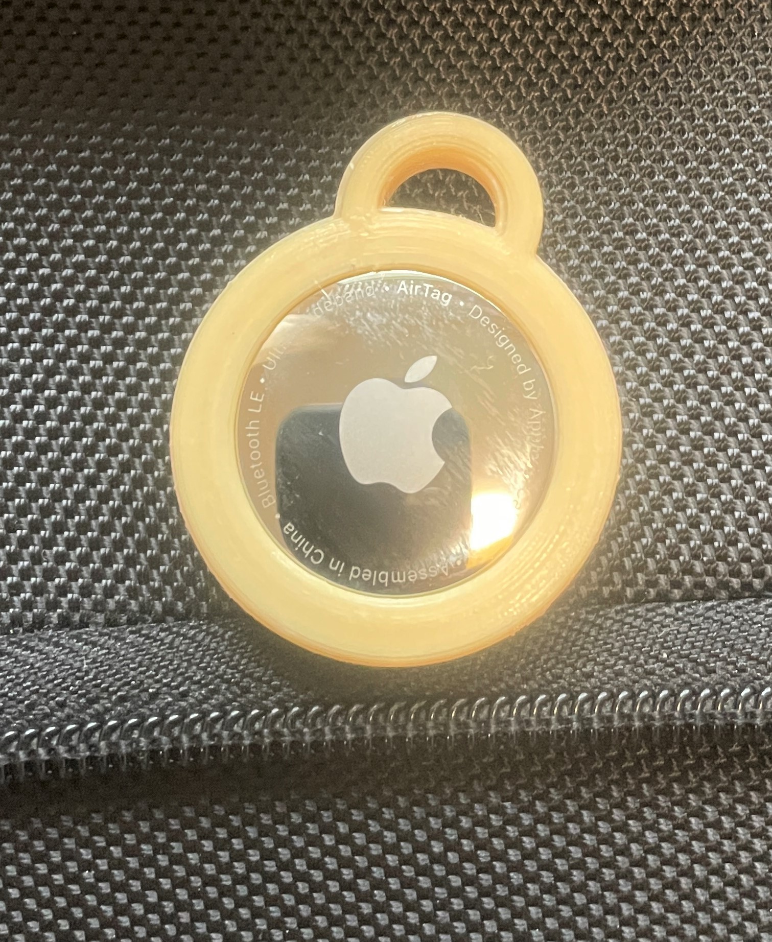 Apple AirTag key tag case (No Glue required) by priyan | Download free ...