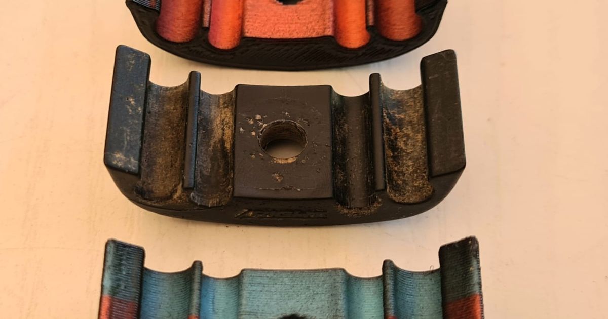 Scott Genuis Cable Guide - 4 slots by hugesknows | Download free STL ...