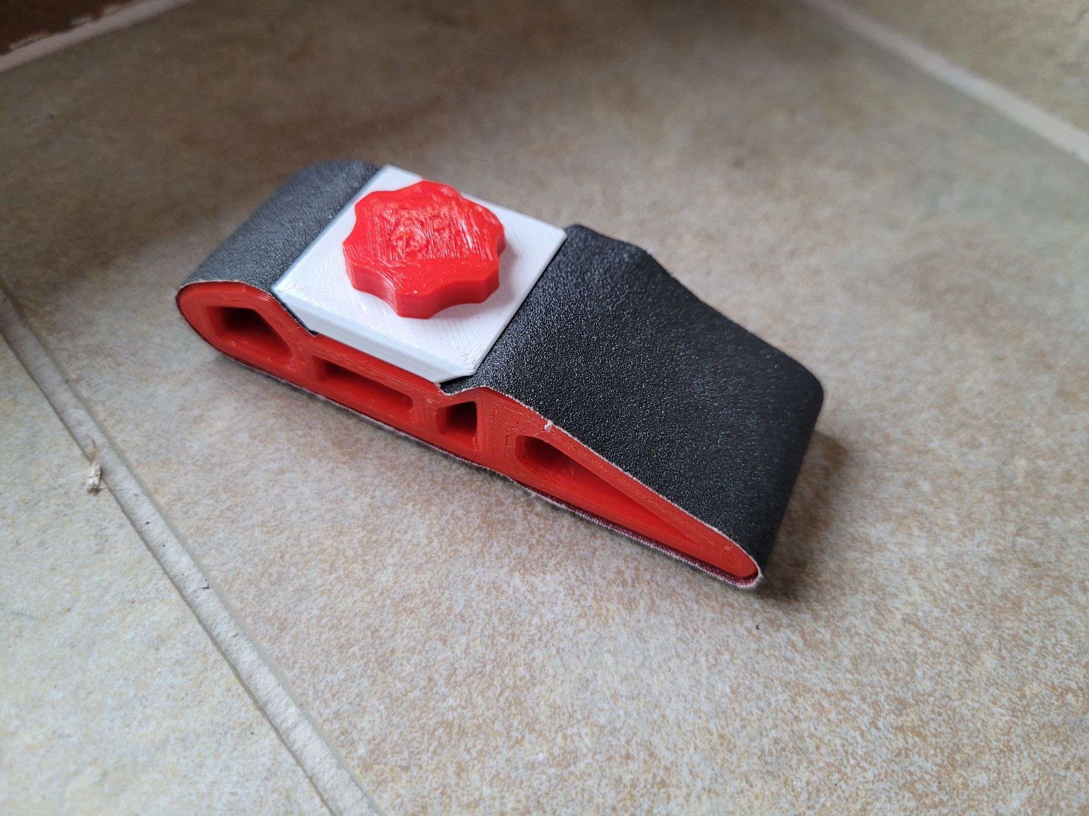 Simple Sanding Block / Sanding Tool by PrismaPrints | Download free STL ...