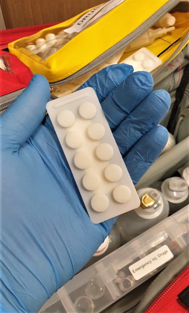 Blister tablet pack prop for healthcare simulation by Aleksandrs ...