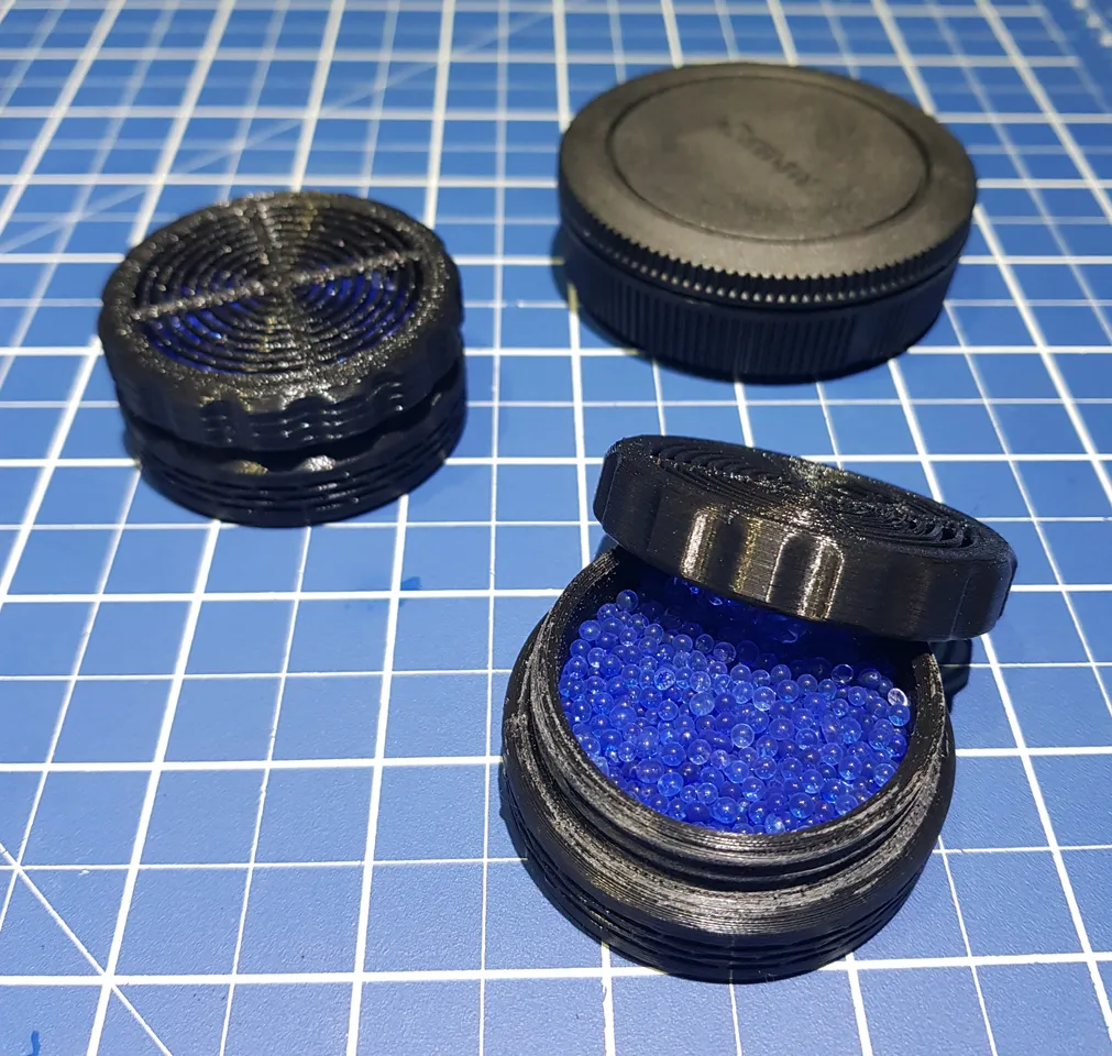 Pancake Silica Gel Container by Bruno Cubateli | Download free STL ...