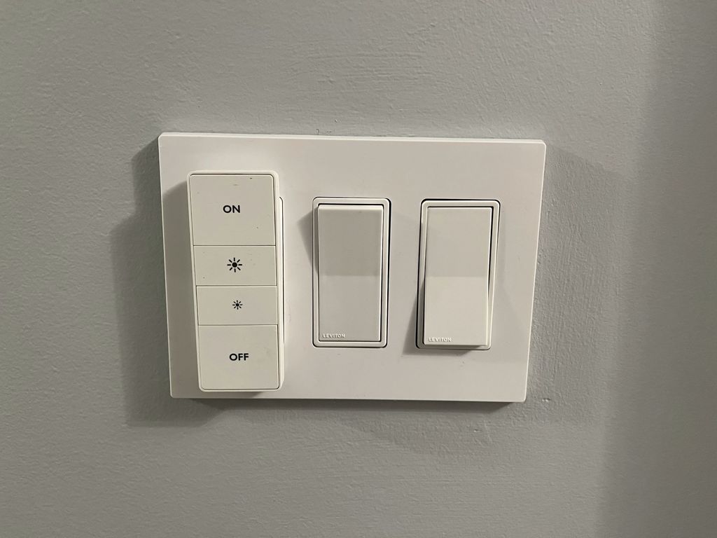 Decora Blank for Hue Remote Slim by Mark D | Download free STL model ...