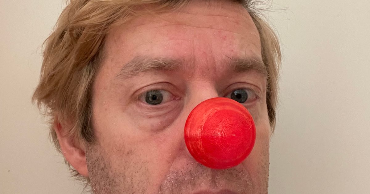 clown nose (self holding) / klaunský nos (samodržící) by Pavel ...
