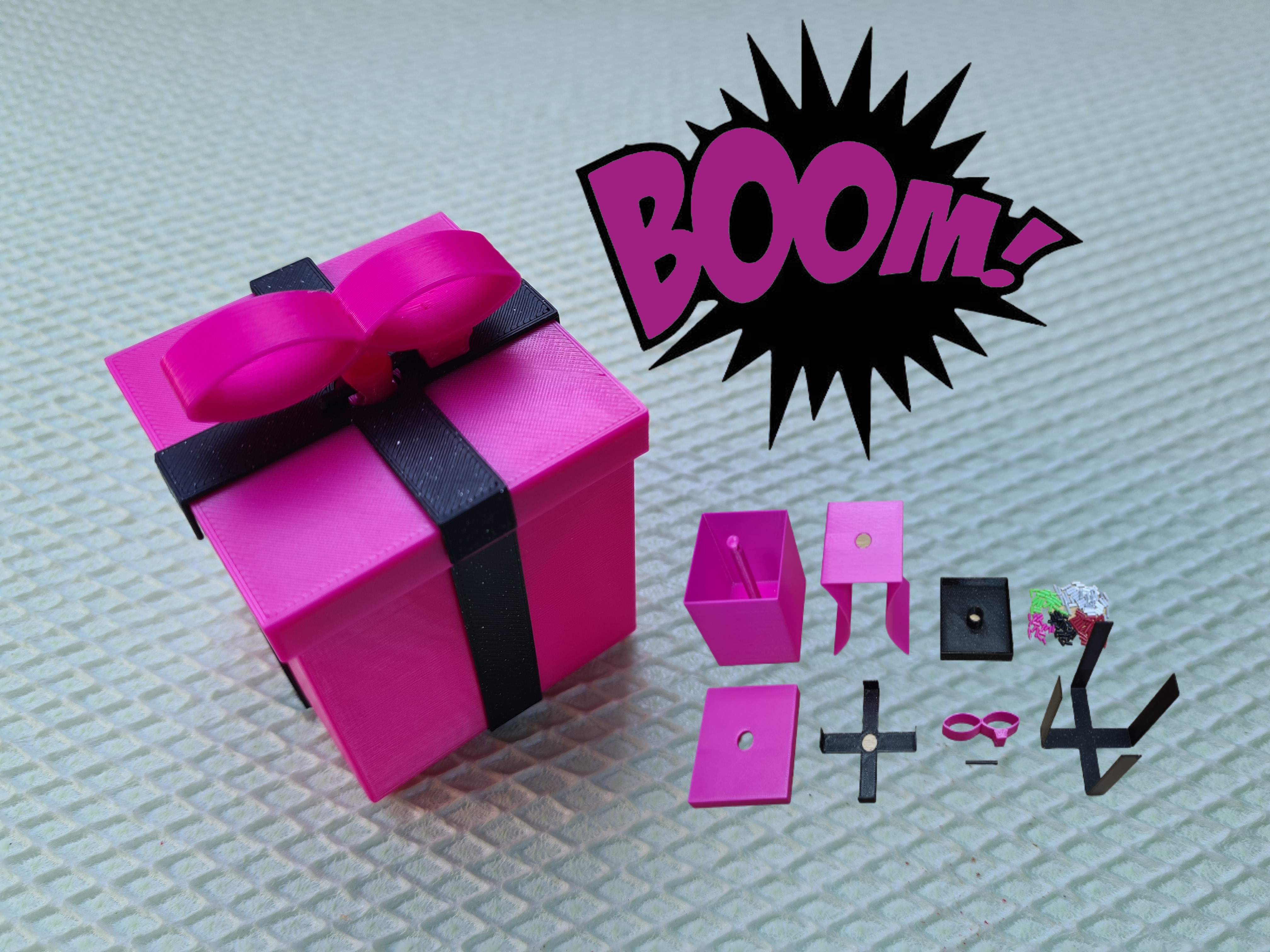 Exploding Gift Box (Prank) by Wilko_SLO | Download free STL model ...