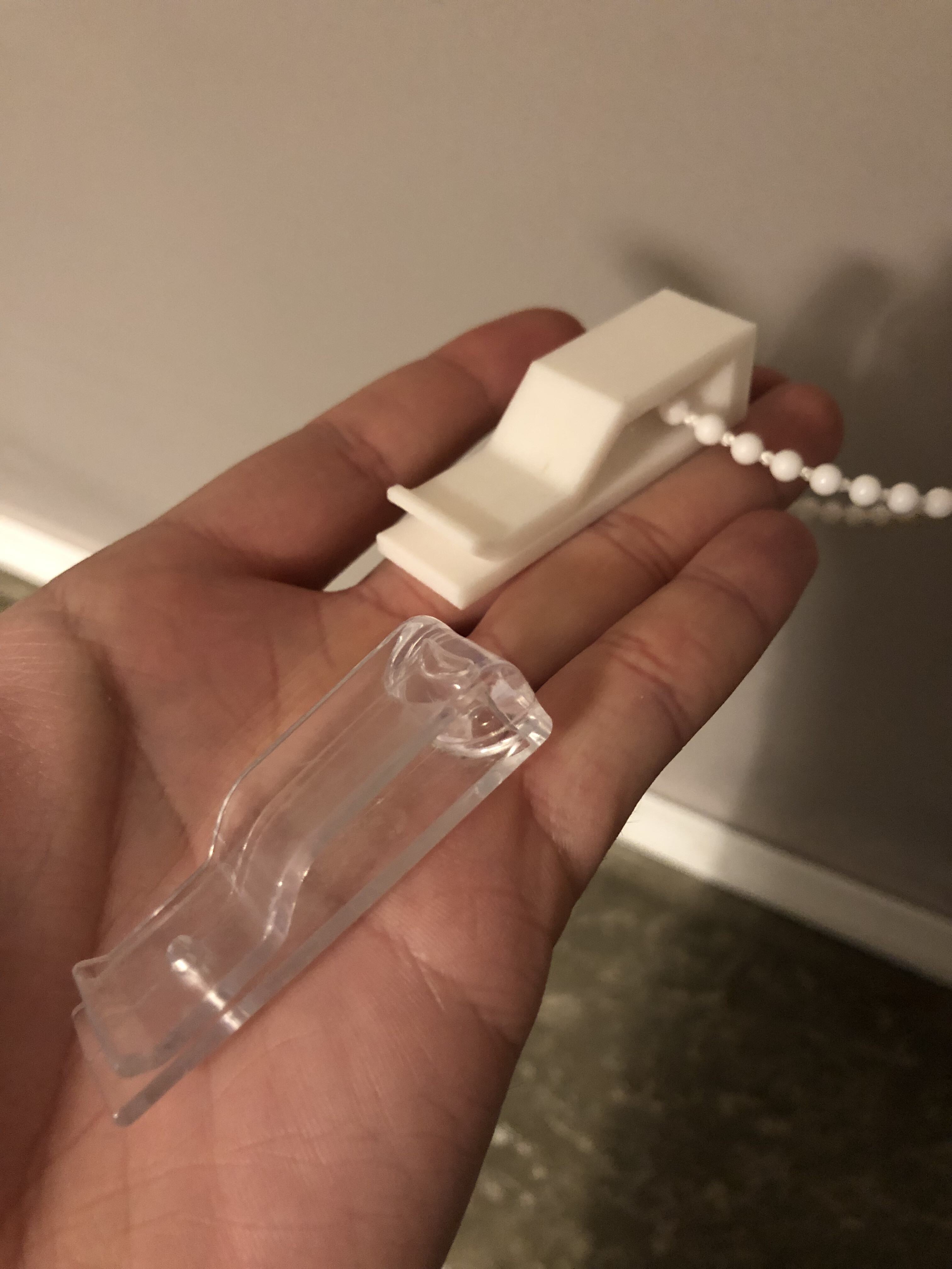 Chain/Cord holder for roller blinds by Noreva | Download free STL model ...