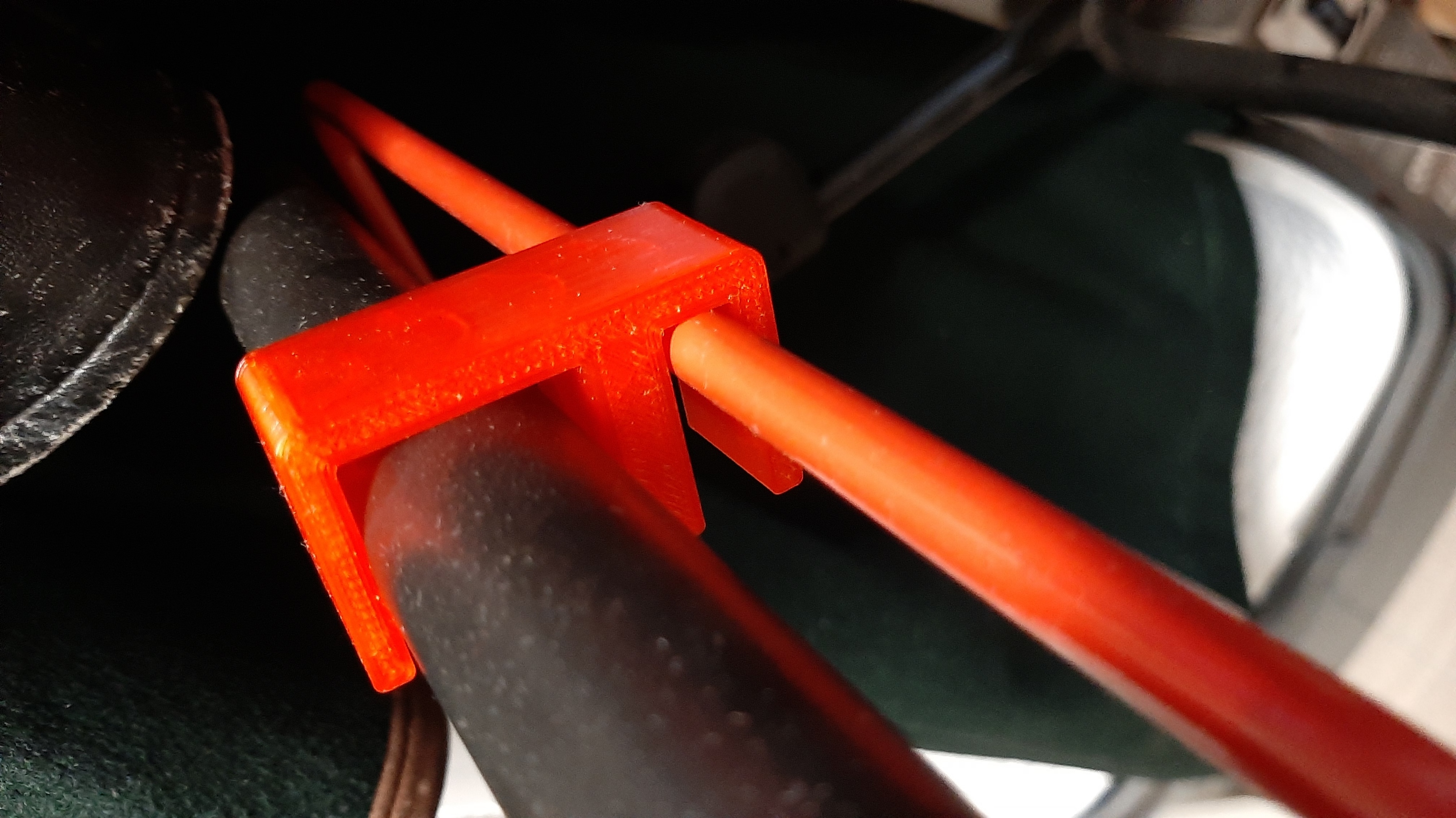 lawn mower clip for throttle lever by MikaM | Download free STL model ...
