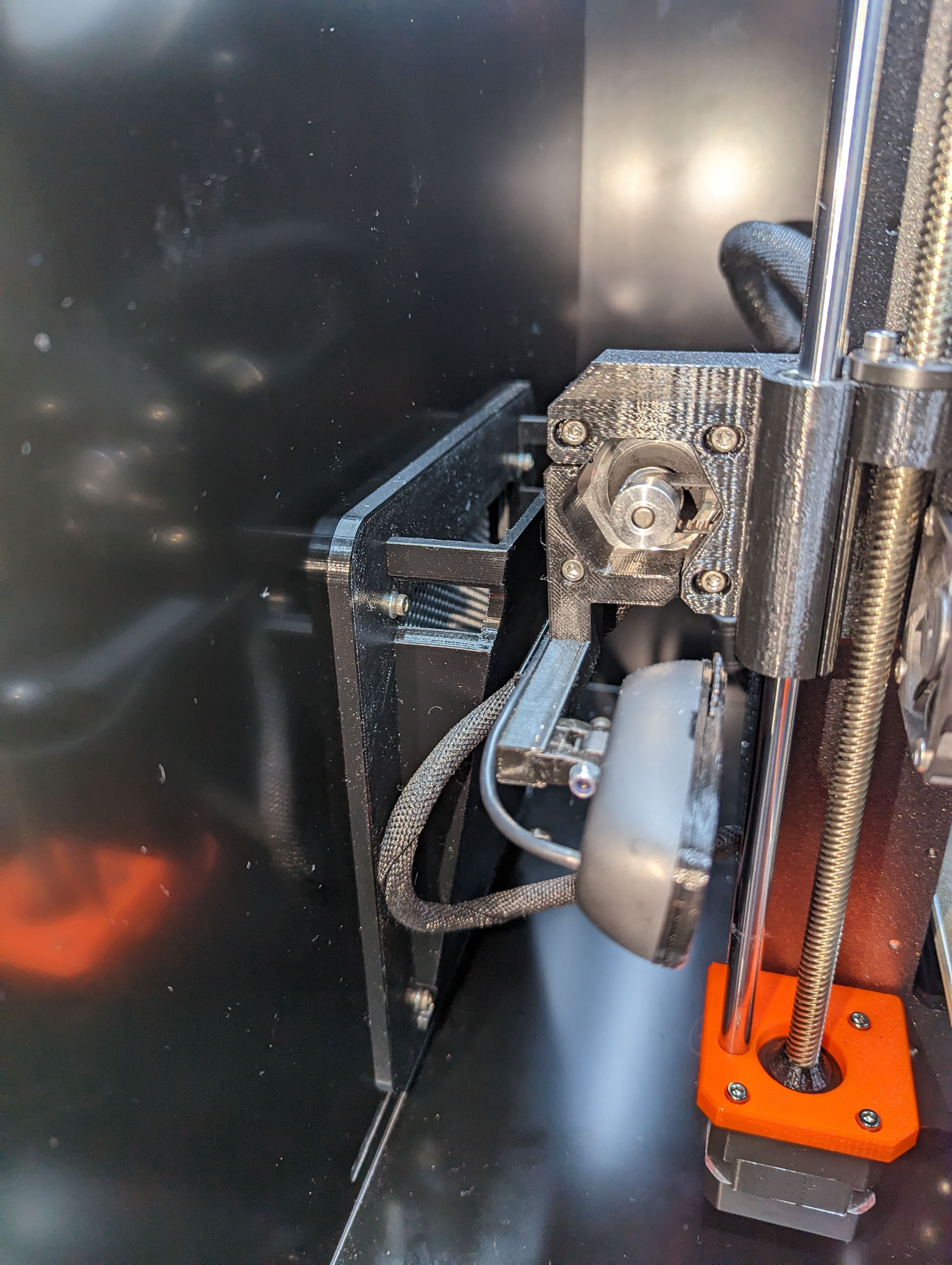 Heater bracket and deflector for Printed Solid enclosures by Chorchie ...