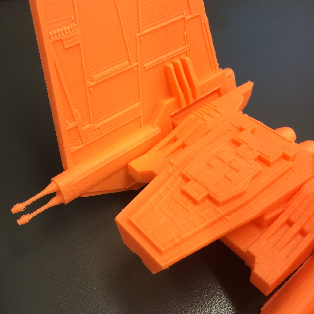 KYLO REN'S COMMAND SHUTTLE by OldManHomer | Download free STL model ...