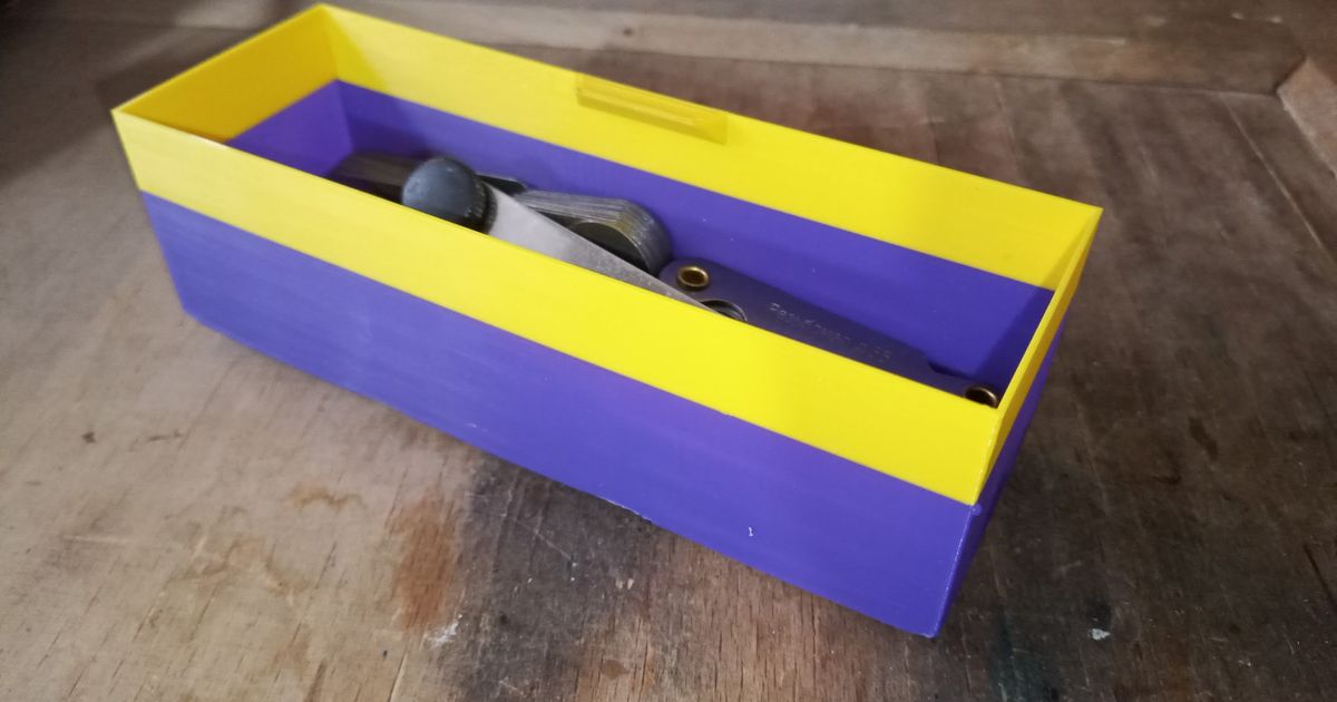 3x1 box on grid (50mm) von PaŠe | Kostenloses STL-Modell herunterladen ...