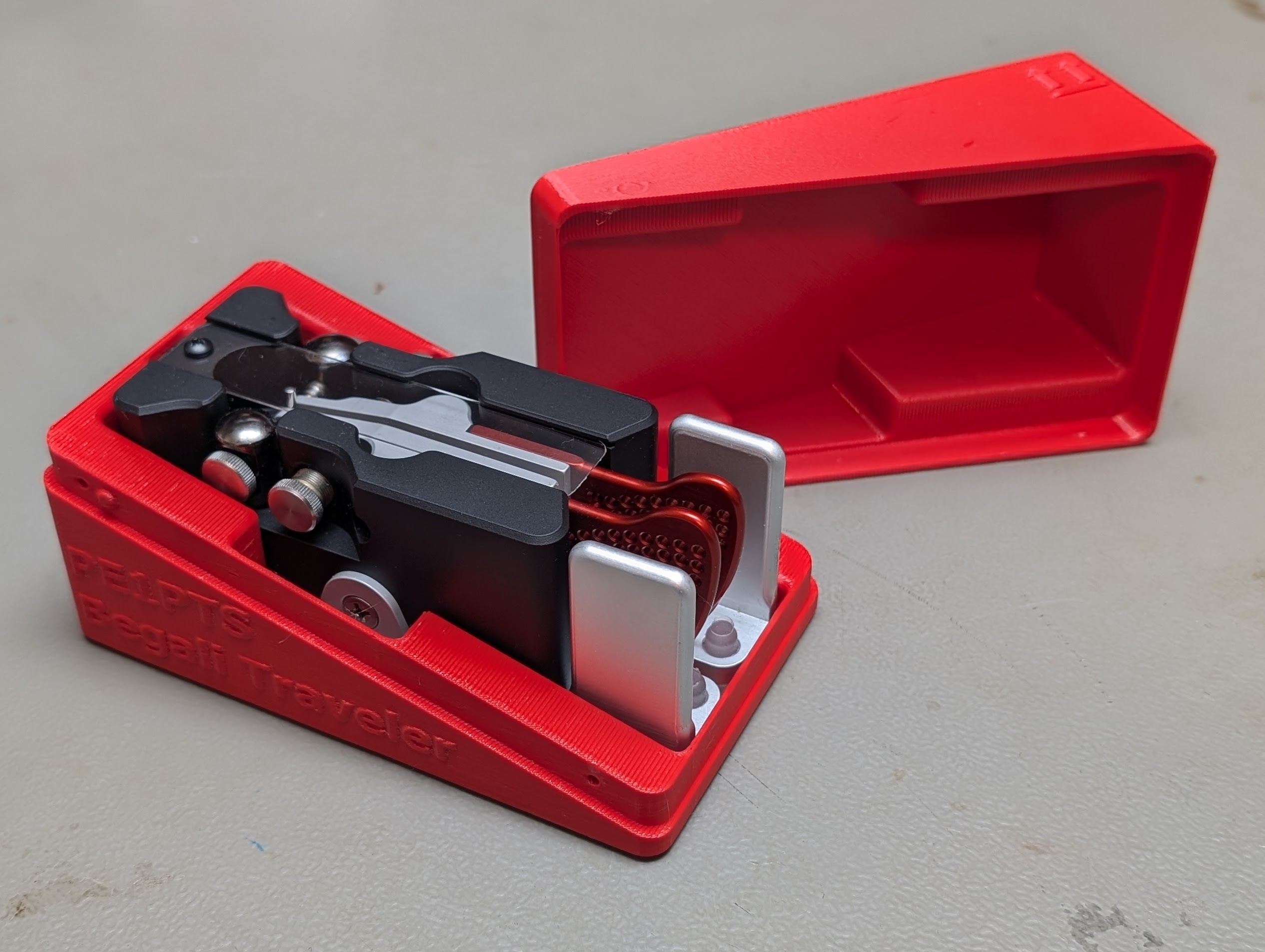 Storage box for Begali Magnetic Traveler Light by Ouwekaas | Download ...